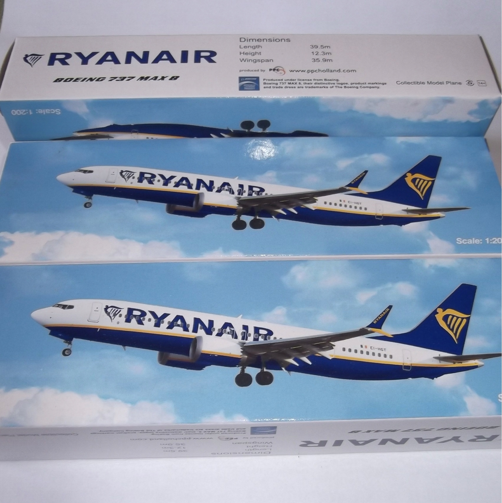 MODEL SAMOLOTU BOEING 737 MAX 8 RYANAIR PREZENT BOX 1/200 CE DZIEŃ ...