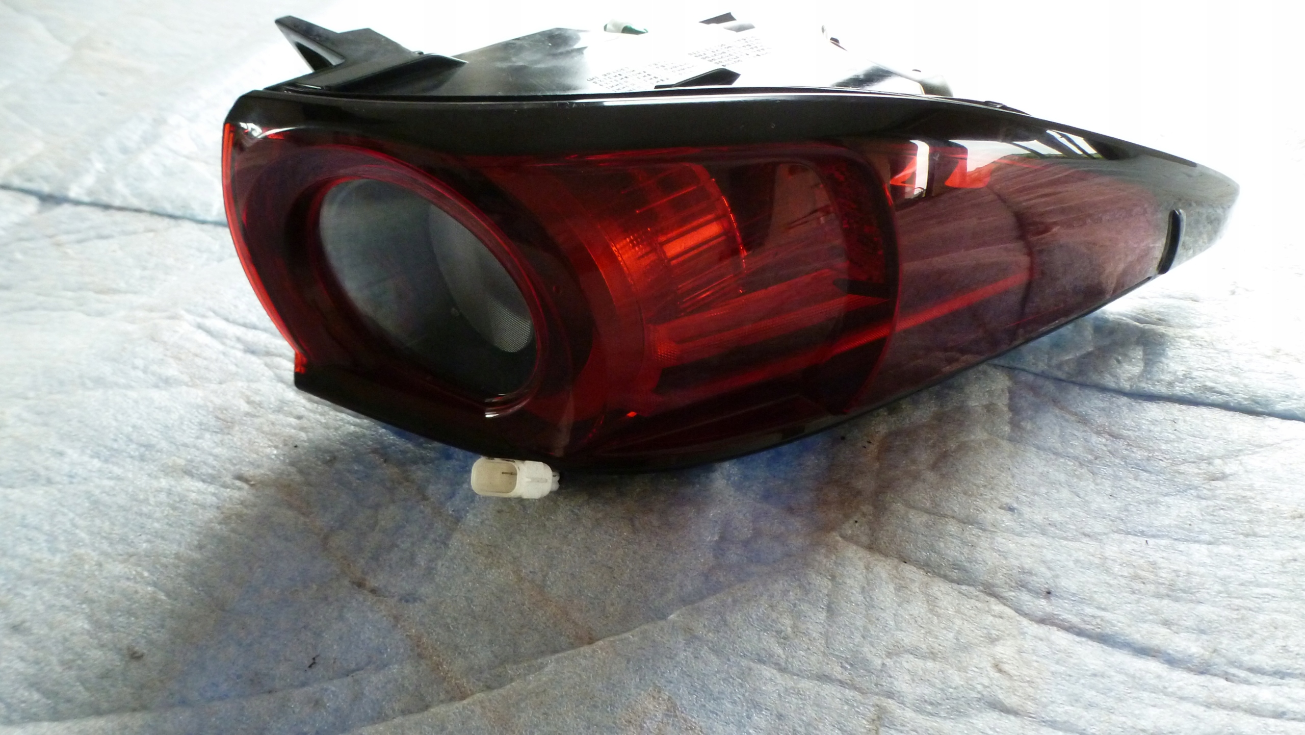 MAZDA CX5 II LAMPA TYLNA LEWA LED KB8A51160 za 500.00PLN z POZNAN ...