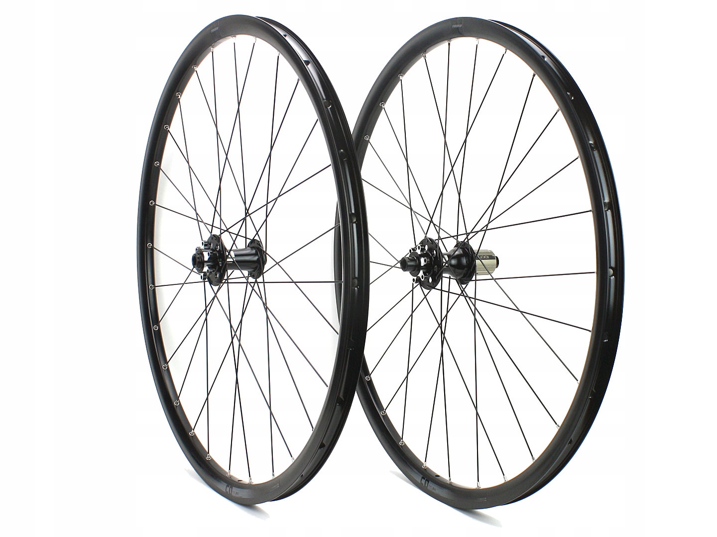 Koło 28" Goralshop KO-RO-CY-D79 komplet - 5905476860521 - 13625644876 ...