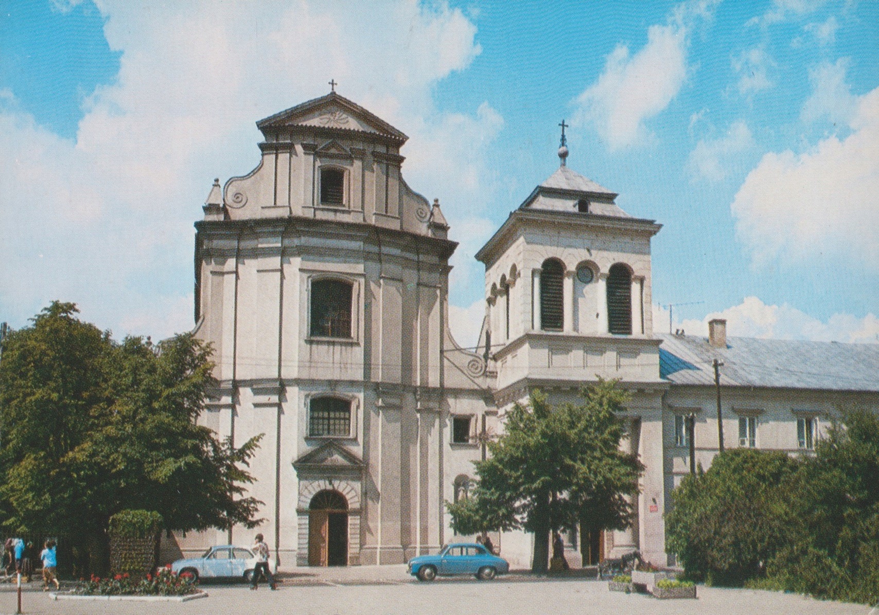 RAWA MAZOWIECKA - BAROKOWY KOŚCIÓŁ I KLASZTOR POJEZUICKI - SYRENA ...