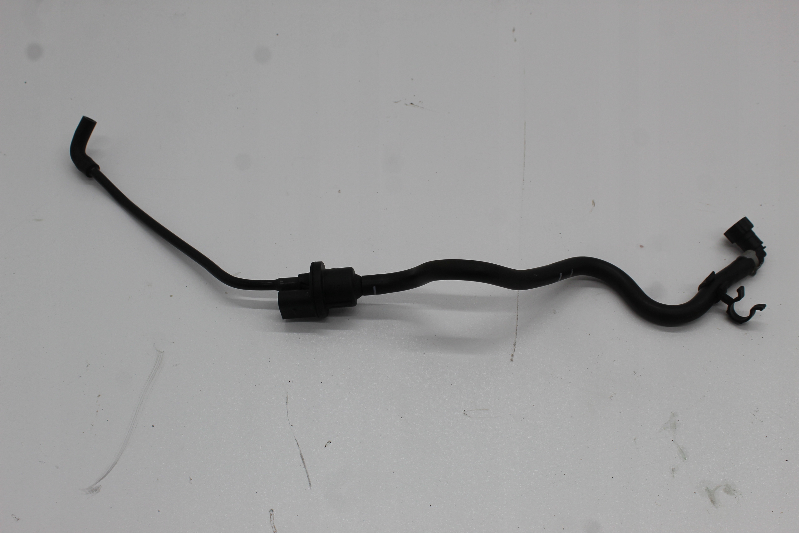 VW UP ZAWÓR ODPOWIETRZANIA ZBIORNIKA PALIWA 6QE906517 04C133366J za 70 ...