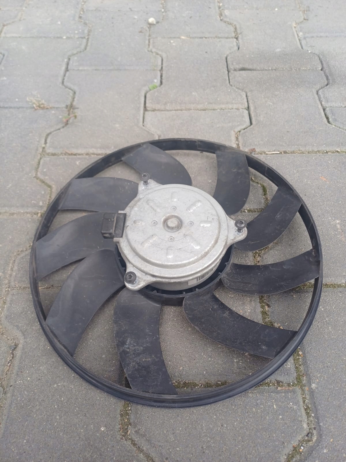 WENTYLATOR CHŁODNICY KLIMATYZACJI MERCEDES SPRINTER W907 907 W906 906 za 400.00PLN z BOLESŁAWIEC ...