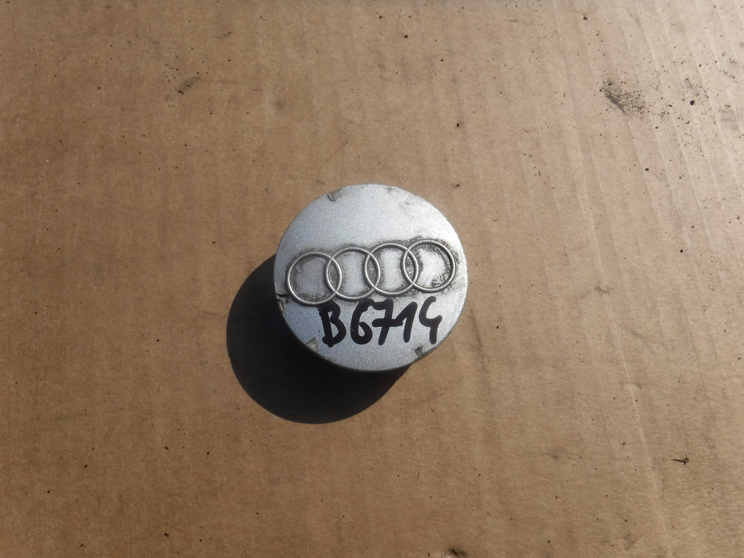 Dekielek Audi OE 58 mm Audi 8L0601170A za 15.00PLN z Wieluń - Allegro ...