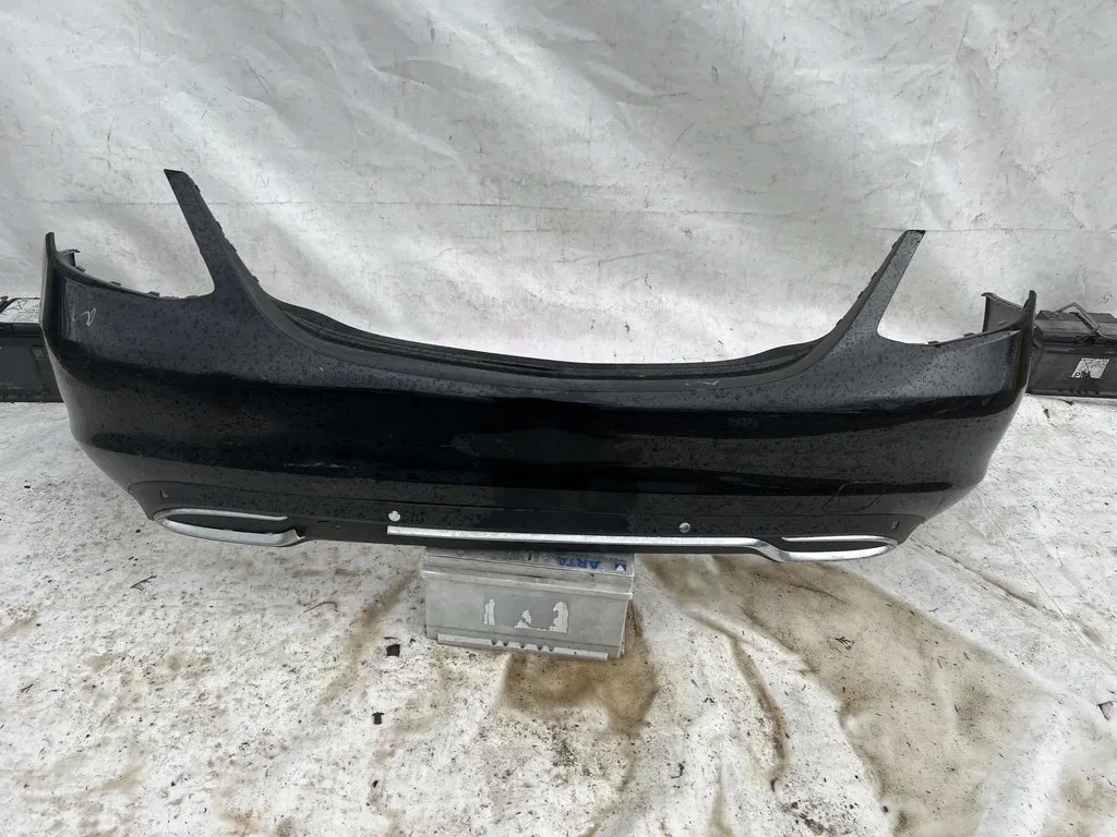 ZDERZAK MERCEDES C-KLASA W205 SEDAN TYŁ TYLNY za 150.00PLN z Łowyń ...