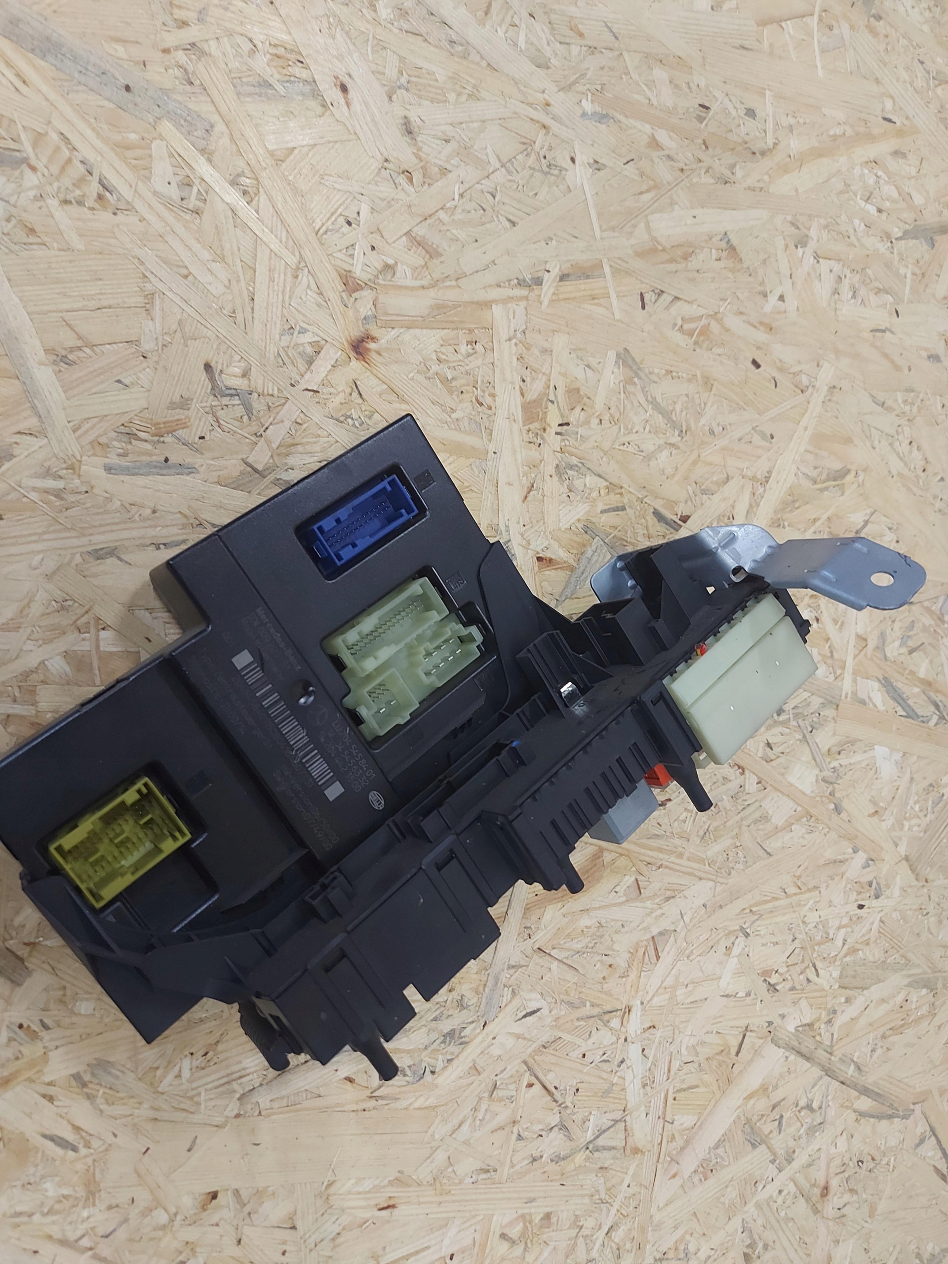 MERCEDES W204 w212 MODUL SAM TYL 2045458401 za 600.00PLN z stare kurowo ...