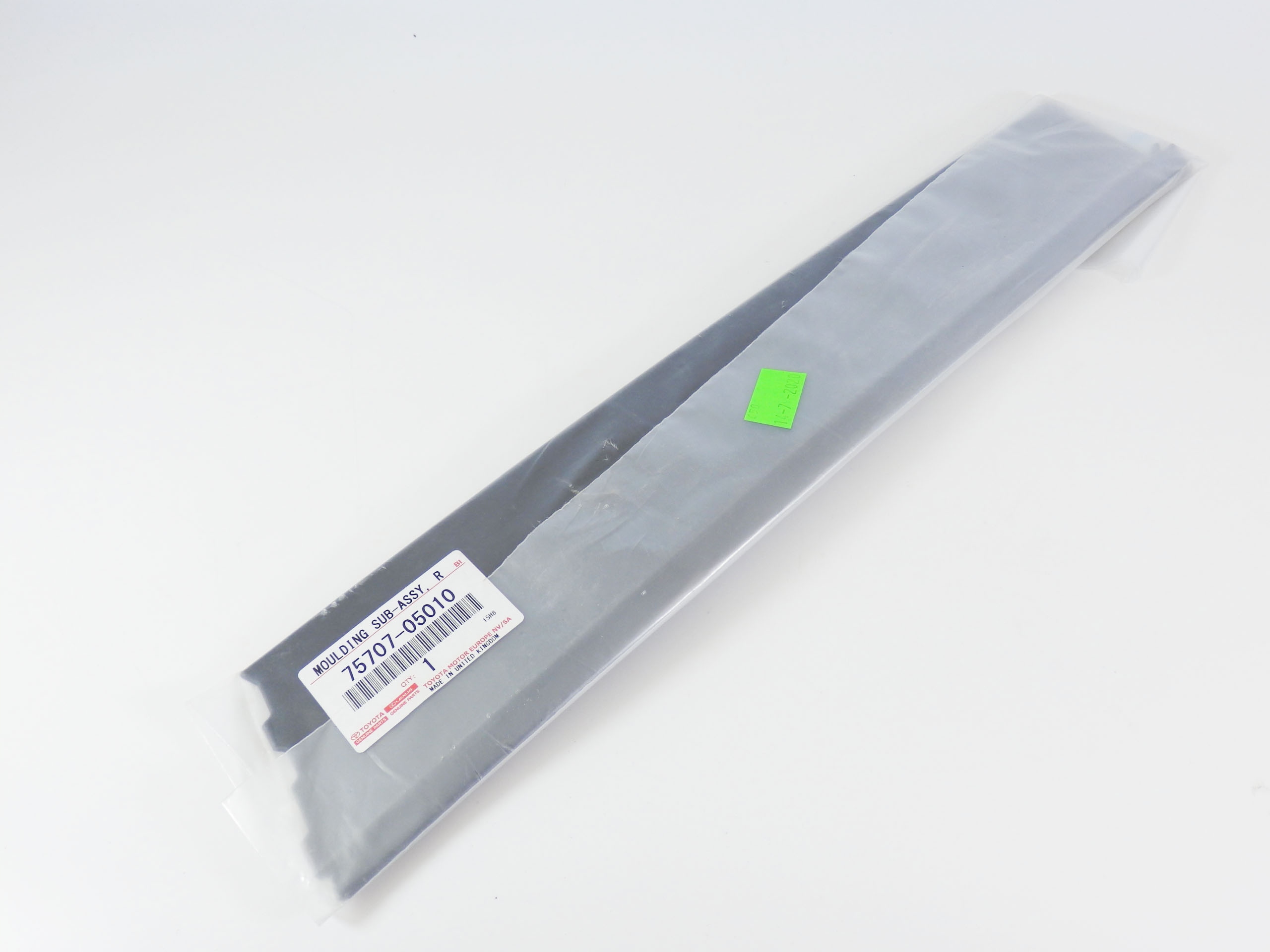 Toyota OE 75707-05010 listwa osłona słupka drzwi - porównaj ceny ...