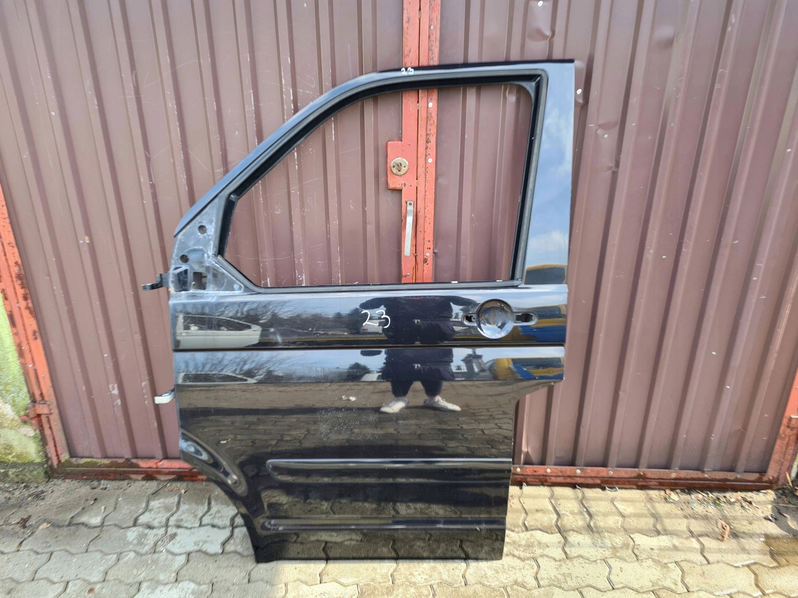 VW T5 drzwi lewy przód czarne LC9Z za 300.00PLN z Drezdenko - Allegro ...