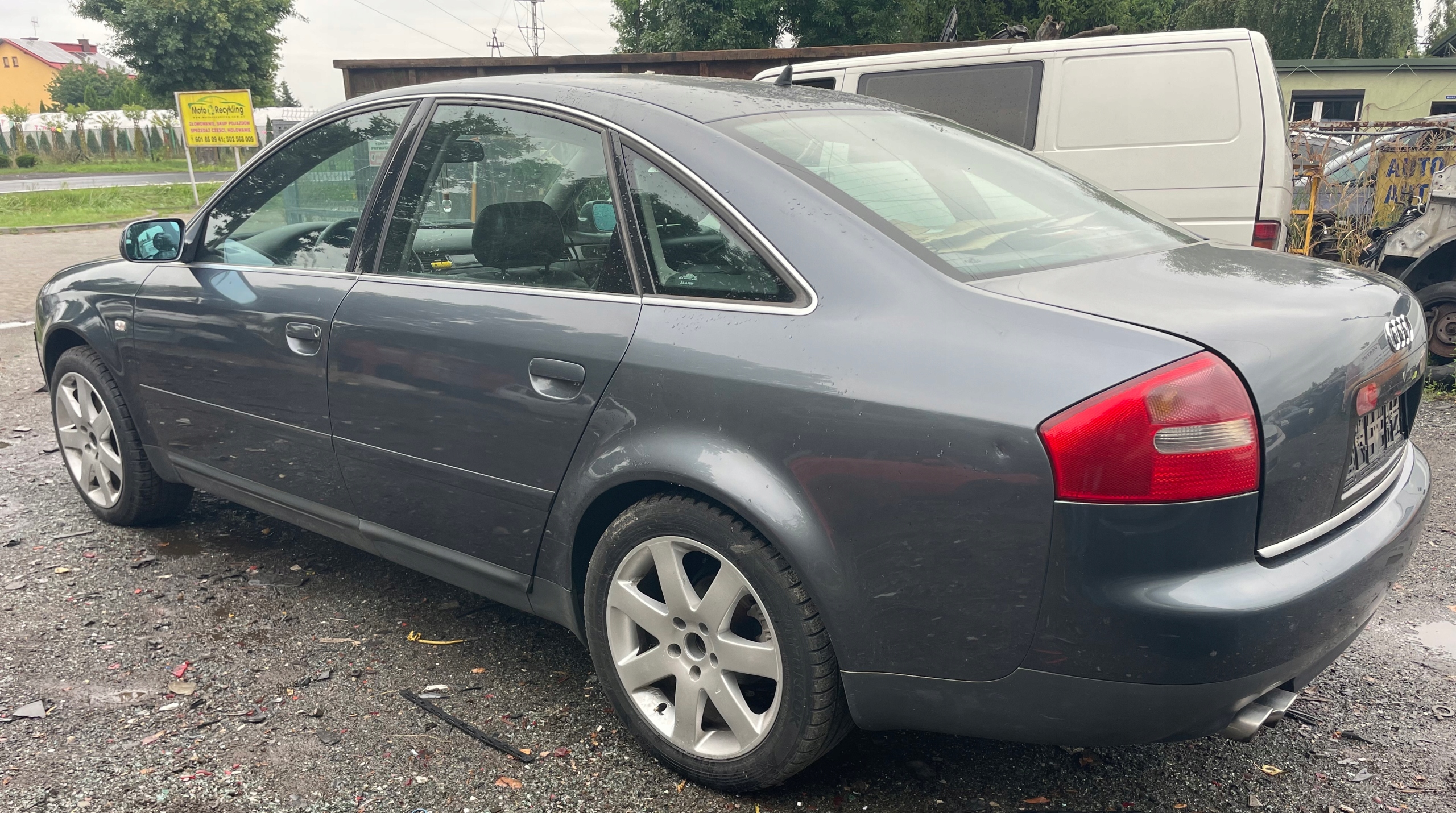 Audi A6 C5 Lift sedan kolor LX7Z KLAPA BAGAŻNIKA za 149.99PLN z Grabica ...