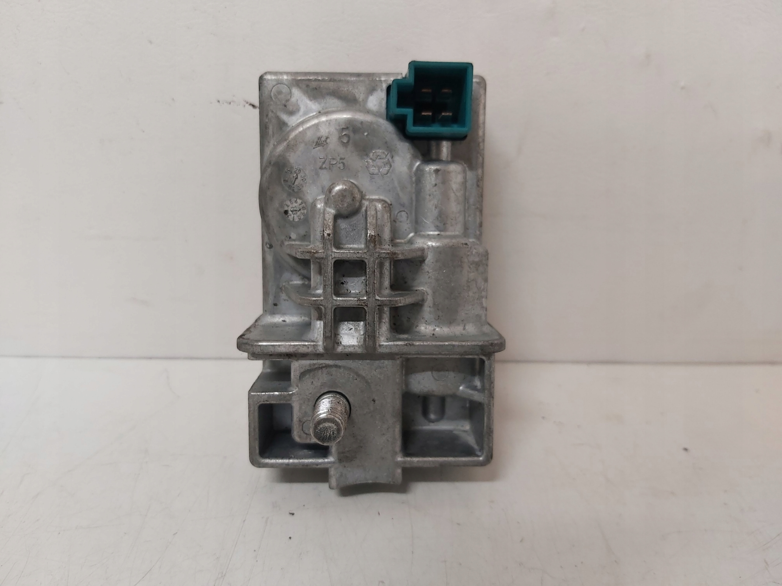 Blokada kierownicy Mercedes-Benz OE A2049005912 - porównaj ceny ...