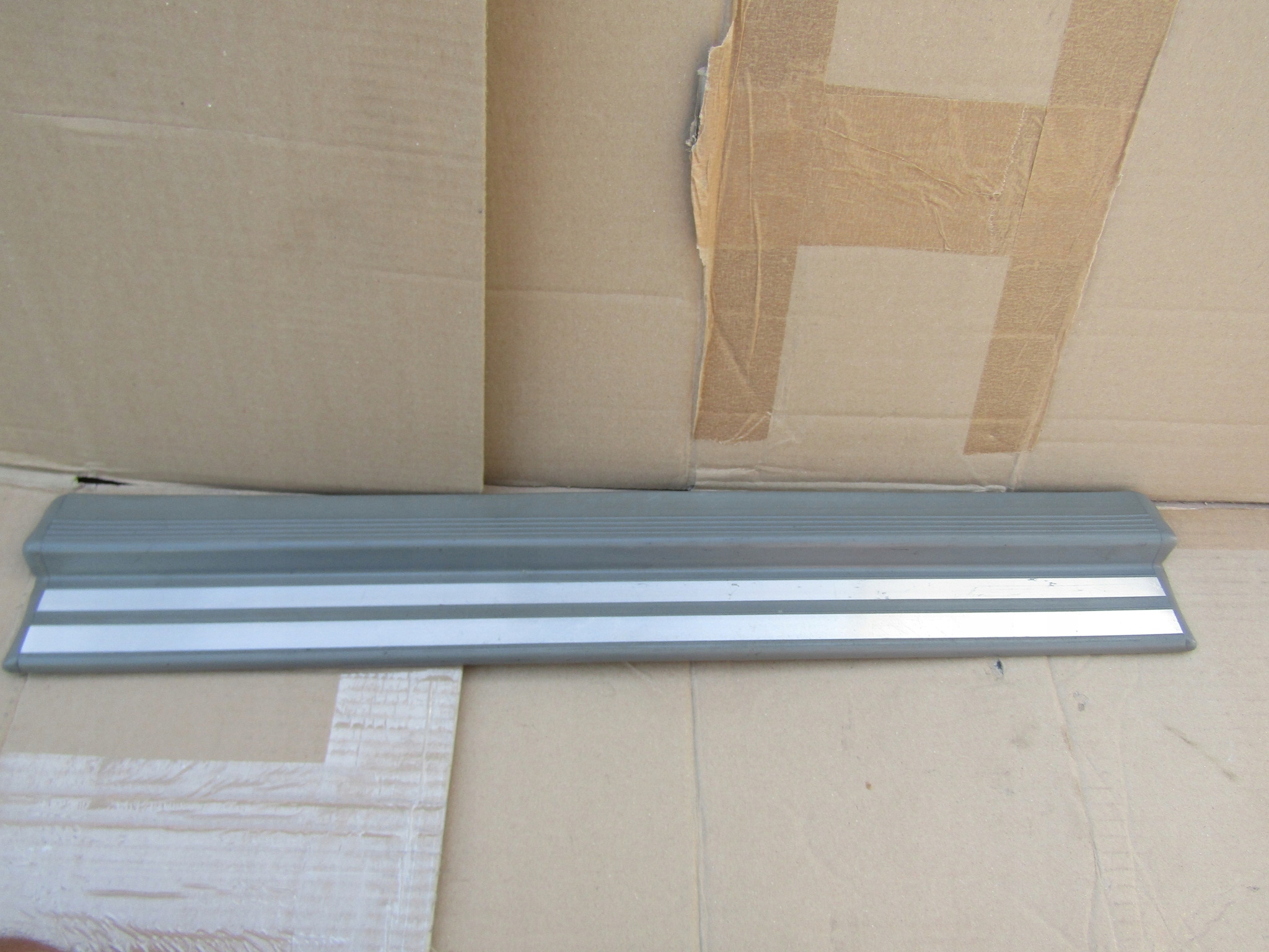 Nakładki na Progi Mercedes W210 - Niska cena na Allegro.pl