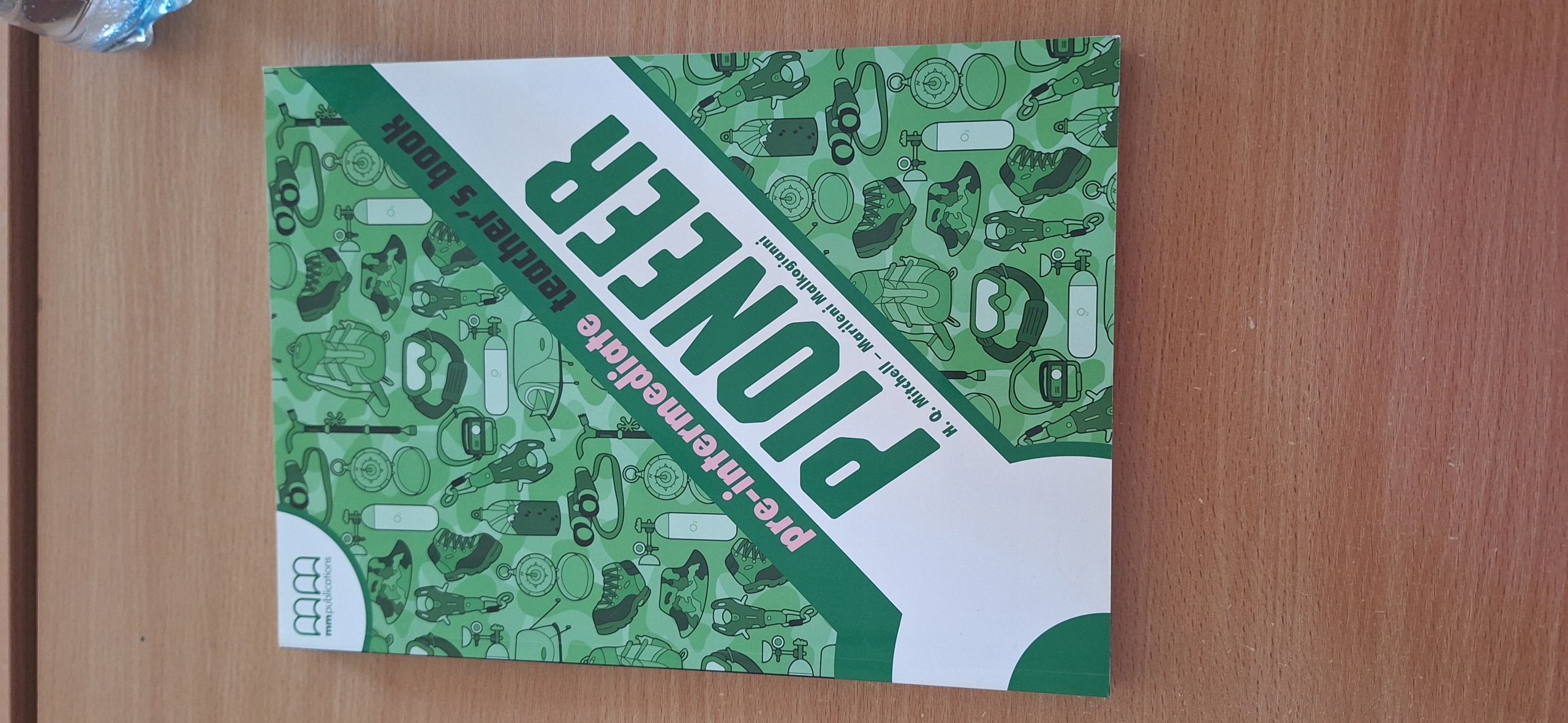 Pioneer Pre- intermediate TB MM PUBLICATIONS H.Q. Mitchell, Marileni ...