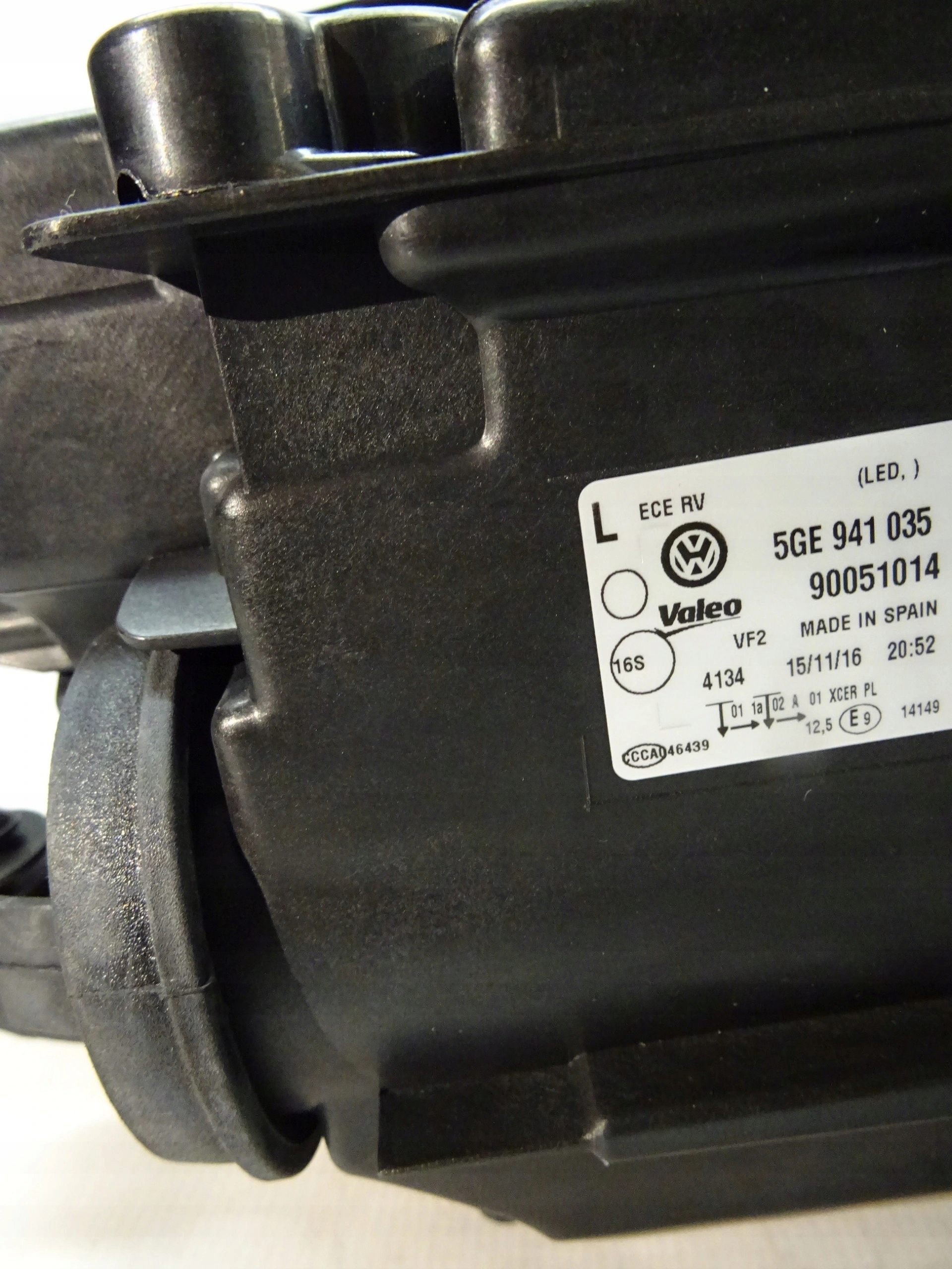 VW E-GOLF ФАРЫ ПОЛНЫЙ СВЕТОДИОДНЫЙ 5GE941035 5GE941036 купить в Украине ...
