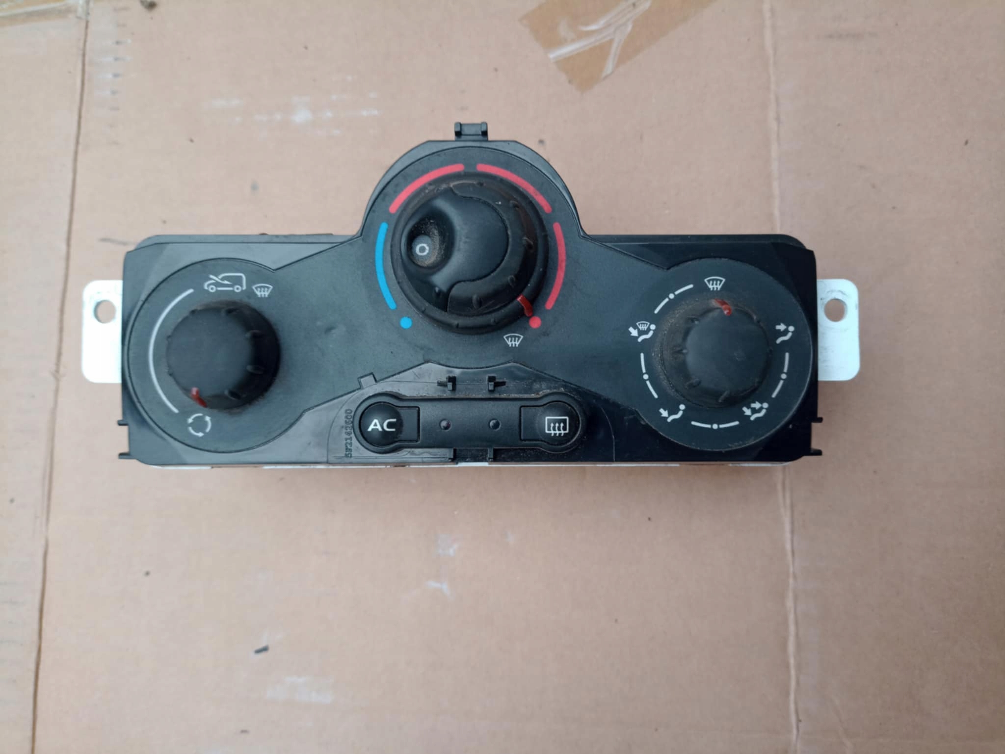 PANEL NAWIEWU KLIMATYZACJI DMUCHAWY RENAULT KANGOO III II za 299.00PLN z Mosina - Allegro ...