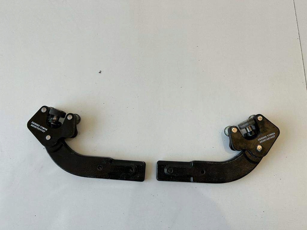 MERCEDES 639 PROWADNICA ROLKA DRZWI PRZESUWNYCH 6397601647 6397601747 ...