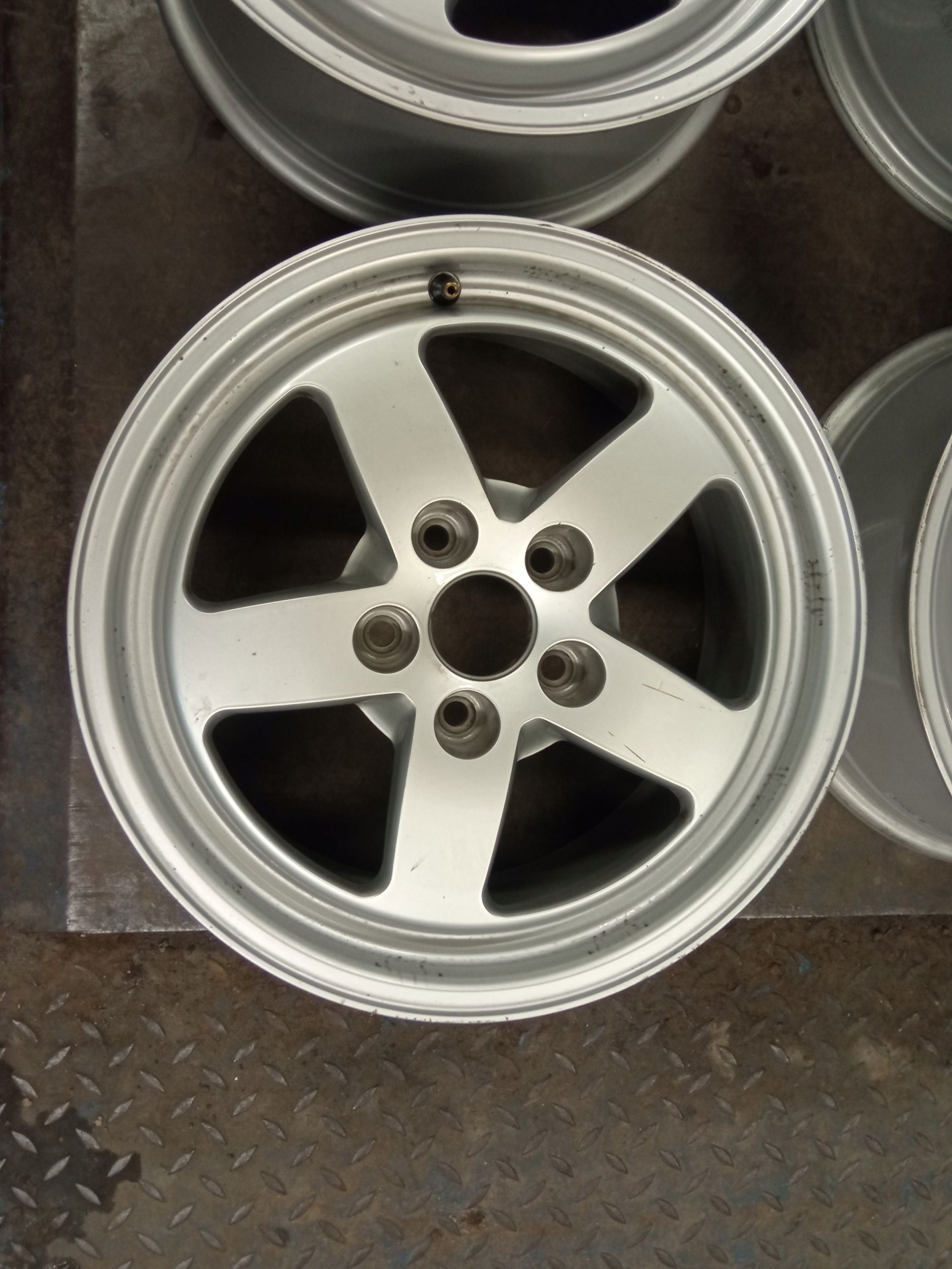 FELGA ALU 16'' 5X112 AUDI 8W0601025 ORYGINAŁ 8W0601025 za 260 zł z Ryki ...
