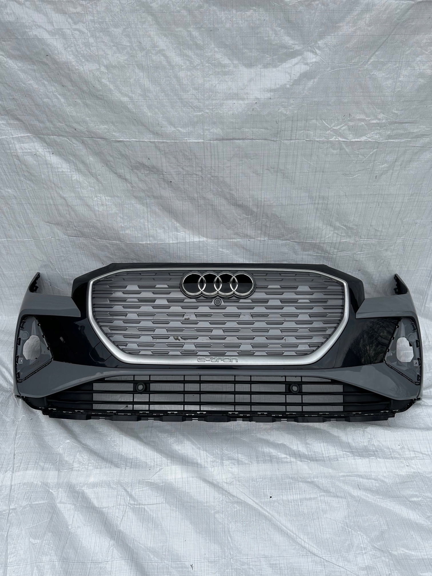 AUDI Q4 E-TRON 89A ZDERZAK PRZEDNI PRZÓD KRATKA ATRAPA GRILL • Opinie ...