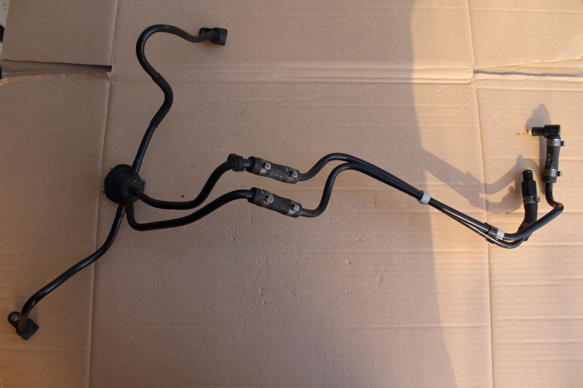 BMW R1200RT K26 05- PRZEWODY PALIWA PALIWOWE za 170.00PLN z Opatów ...