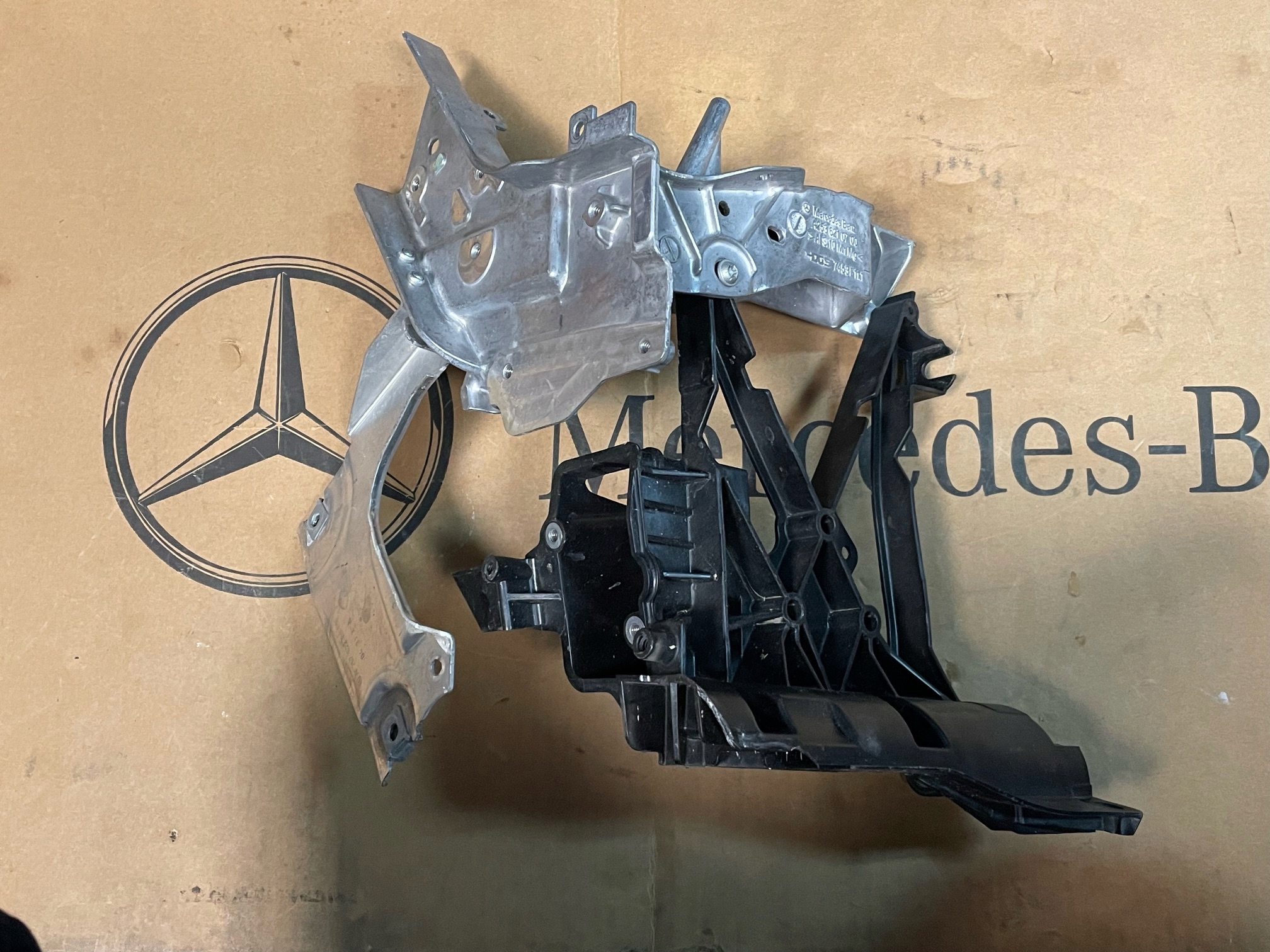 MERCEDES GLC 253 W253 X253 A2536210700 A2536202001 WSPORNIK OKULAR PASA ...