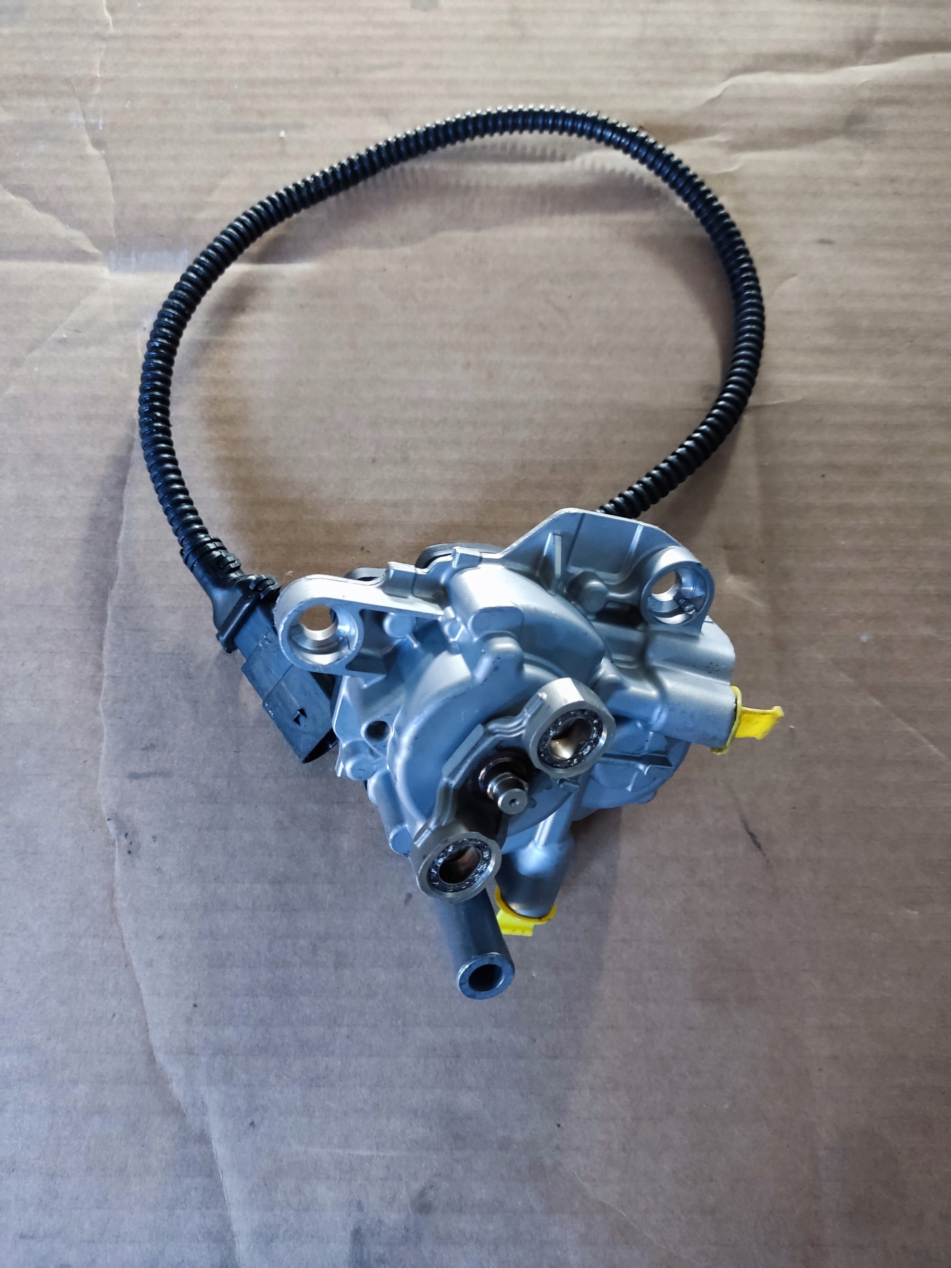 SIŁOWNIK EGR MERCEDES ACTROS A4711503494 za 1100.00PLN z Tomaszów ...