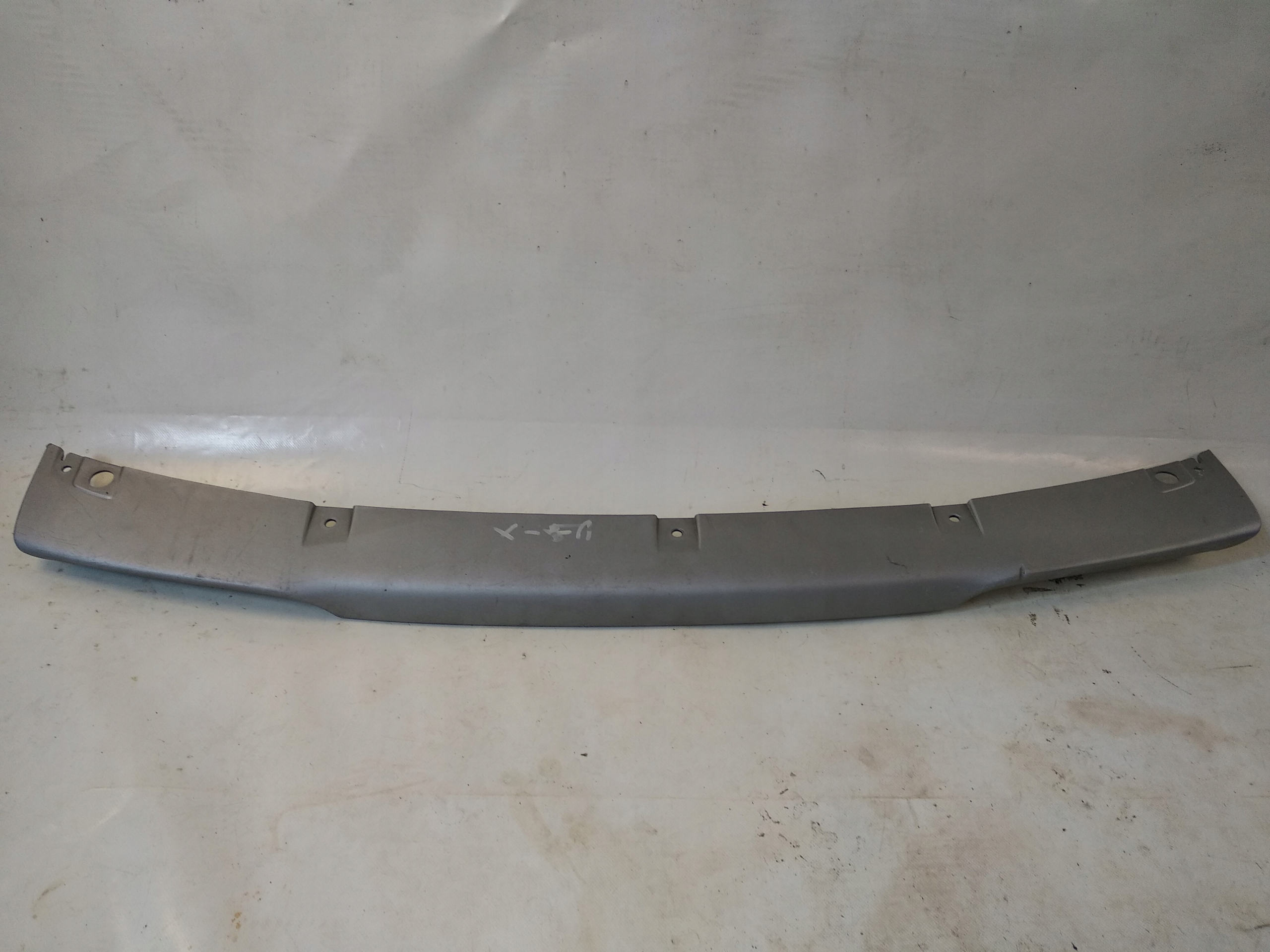 BMW X1 E81 E87 KRATKA ZDERZAKA PRZÓD SPOILER 51112991406---nr za 100 zł ...