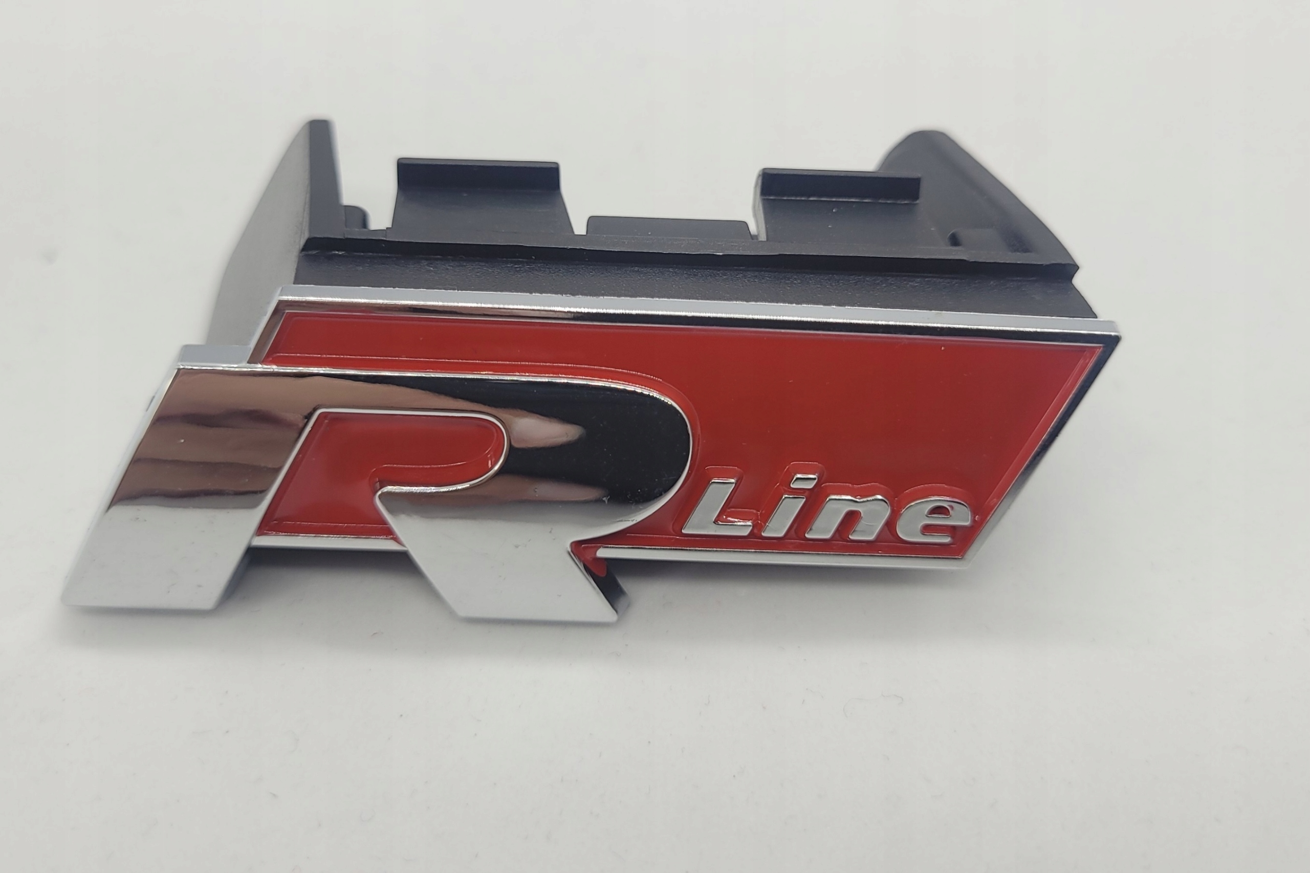 Emblemat grill r-line rline Volkswagen Passat B8 za 89.00PLN z Kielce ...