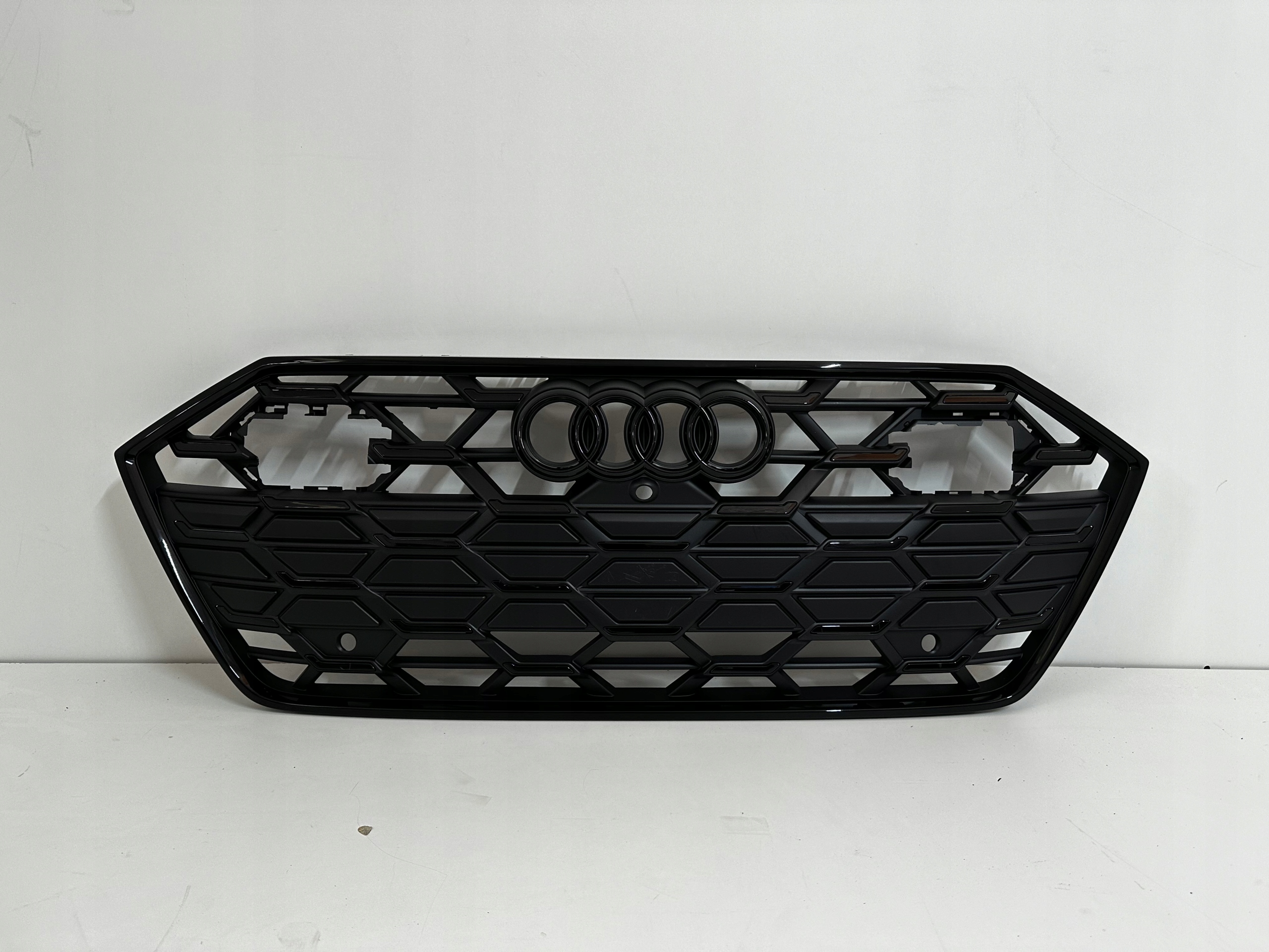 AUDI A7 4K8 LIFT GRILL ATRAPA ZDERZAKA NOWY ORYGINAŁ ! 4K8853651N za 999 zł z Góra - Allegro.pl ...