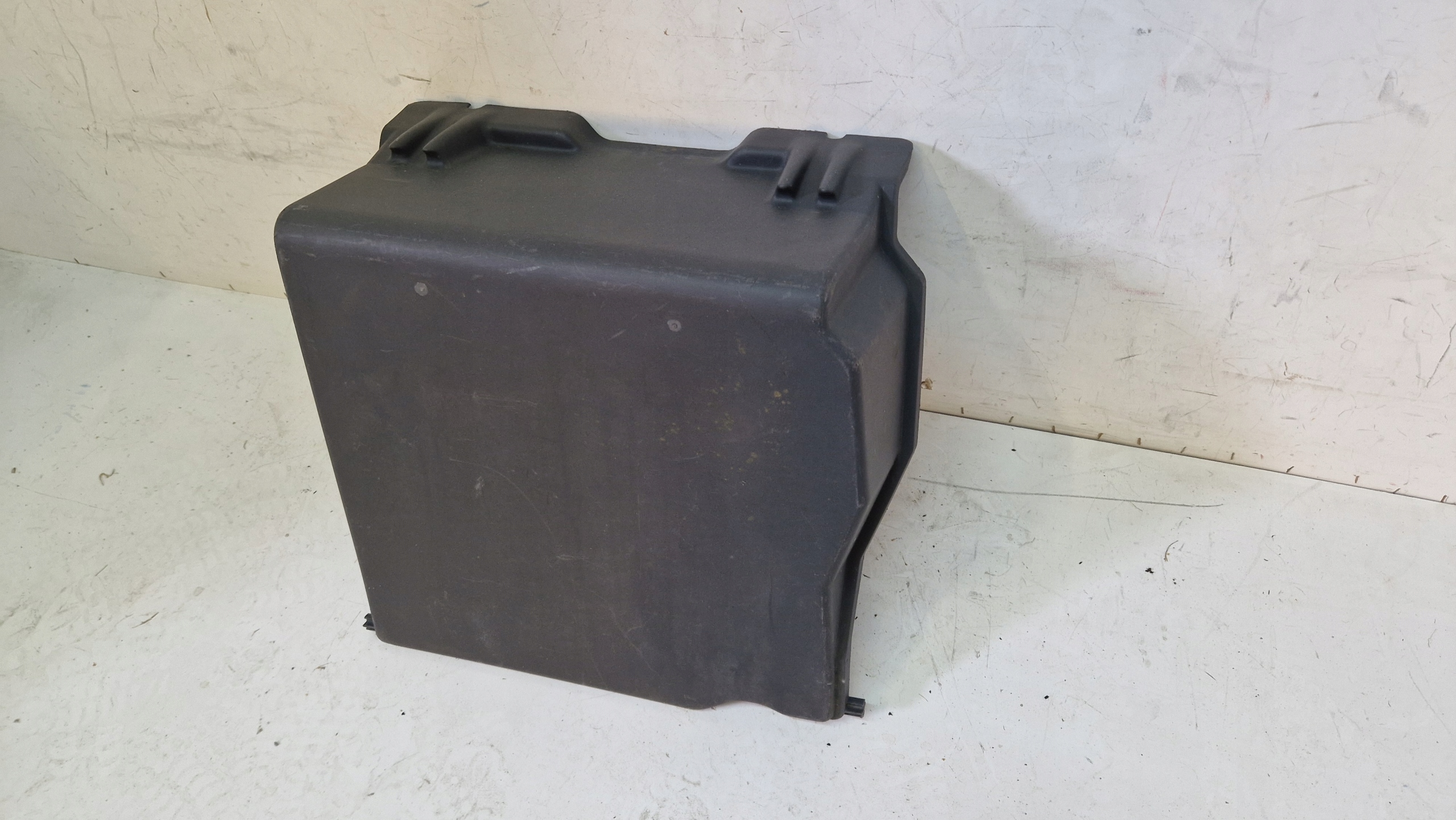 Pokrywa akumulatorów Scania OE 1362693 - porównaj ceny - Allegro.pl