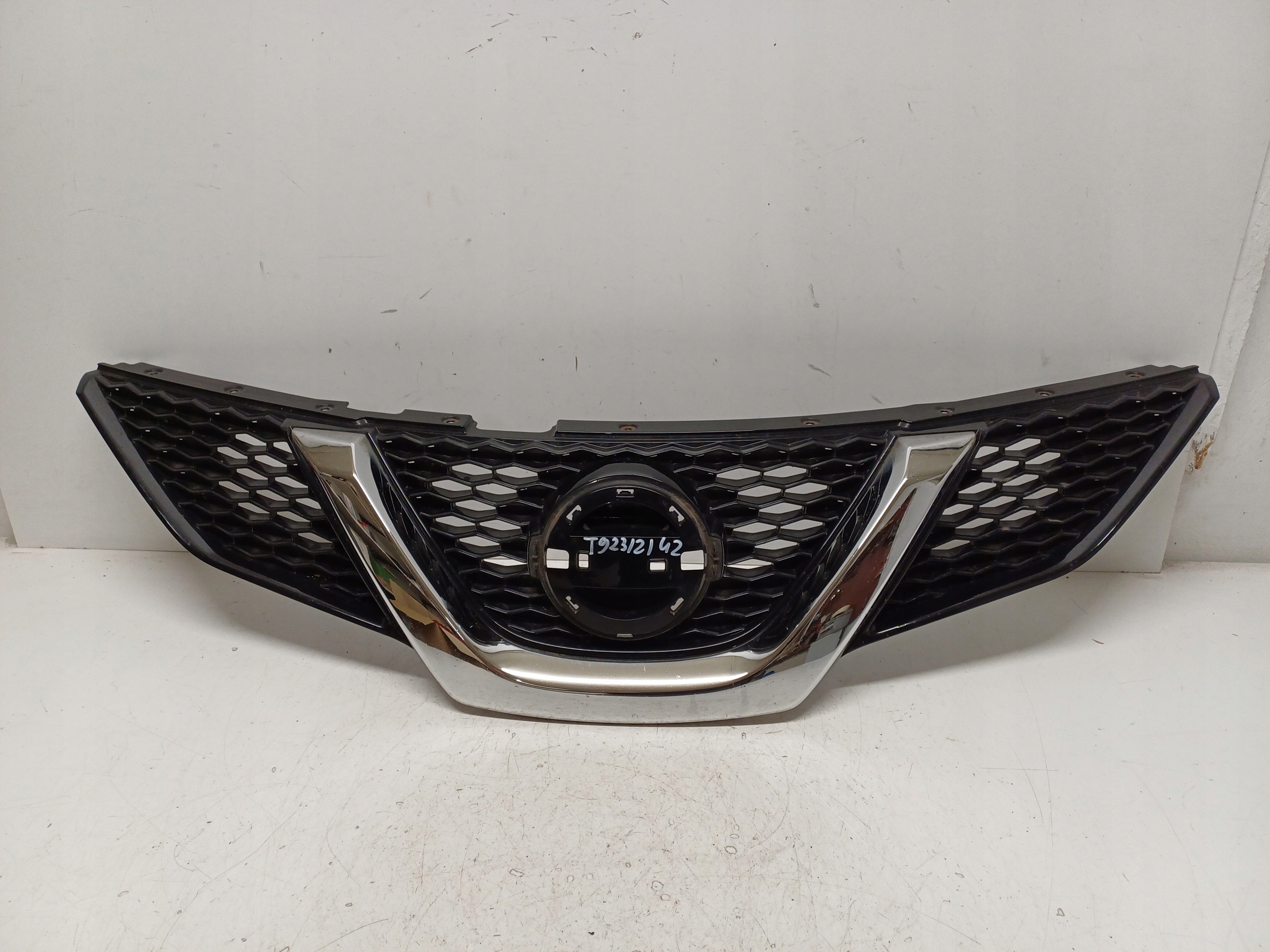 NISSAN QASHQAI II 2 J11 13-17 GRILL GRIL ATRAPA • Cena, Opinie - Allegro