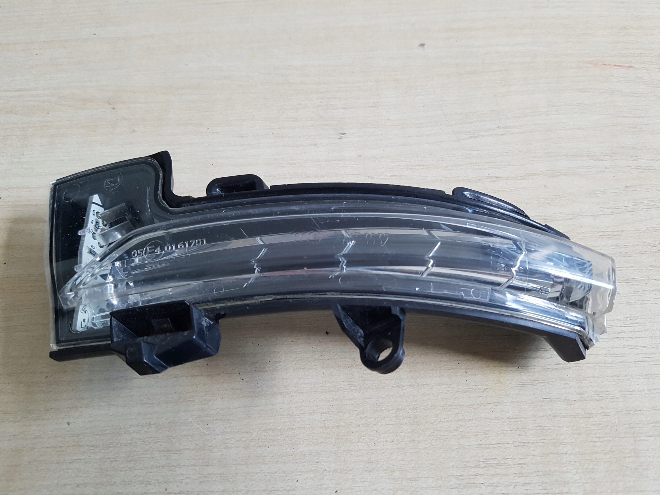 SKODA OCTAVIA 3 kierunkowskaz lusterka 5E0949101 za 70.00PLN z Kraków ...