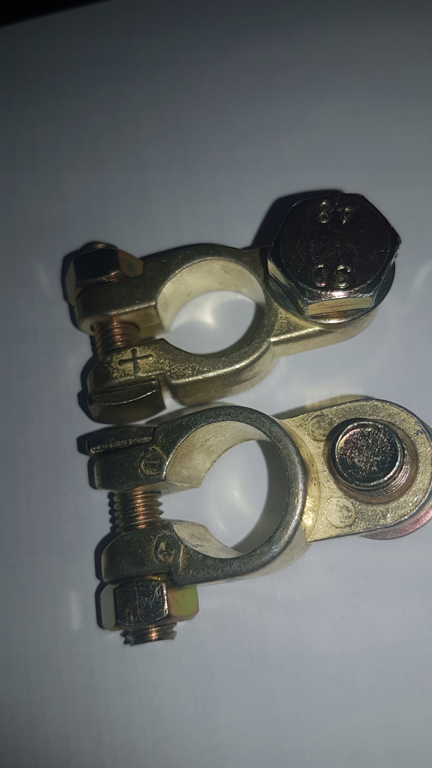 Klema akumulatora na śrubę M8 plus klema plusowa • Cena, Opinie - Allegro