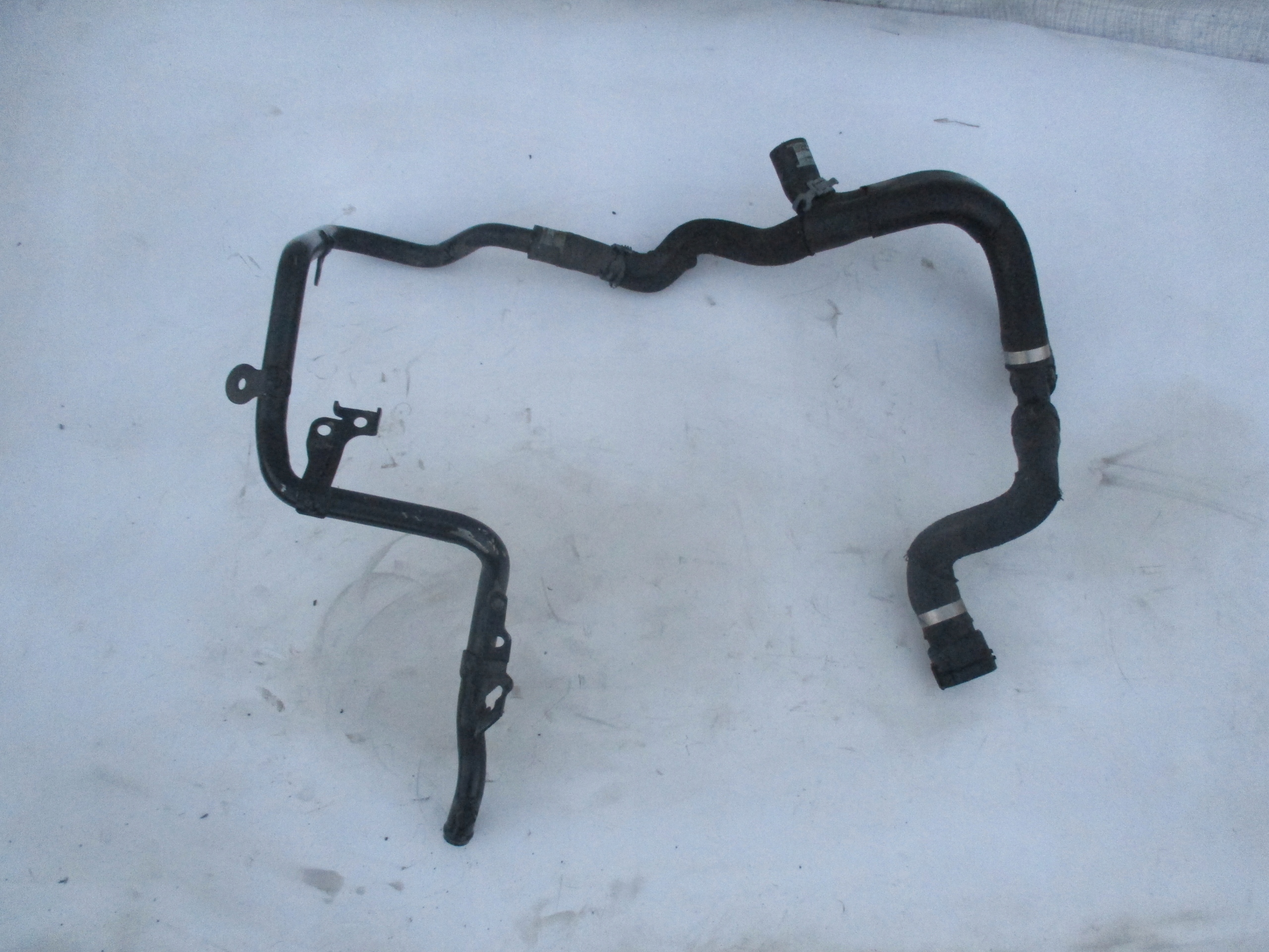 059121507AC, 4F0121109AN - Шланг для воды AUDI A4 A5 A6 C6 2.7 3.0 TDI ...