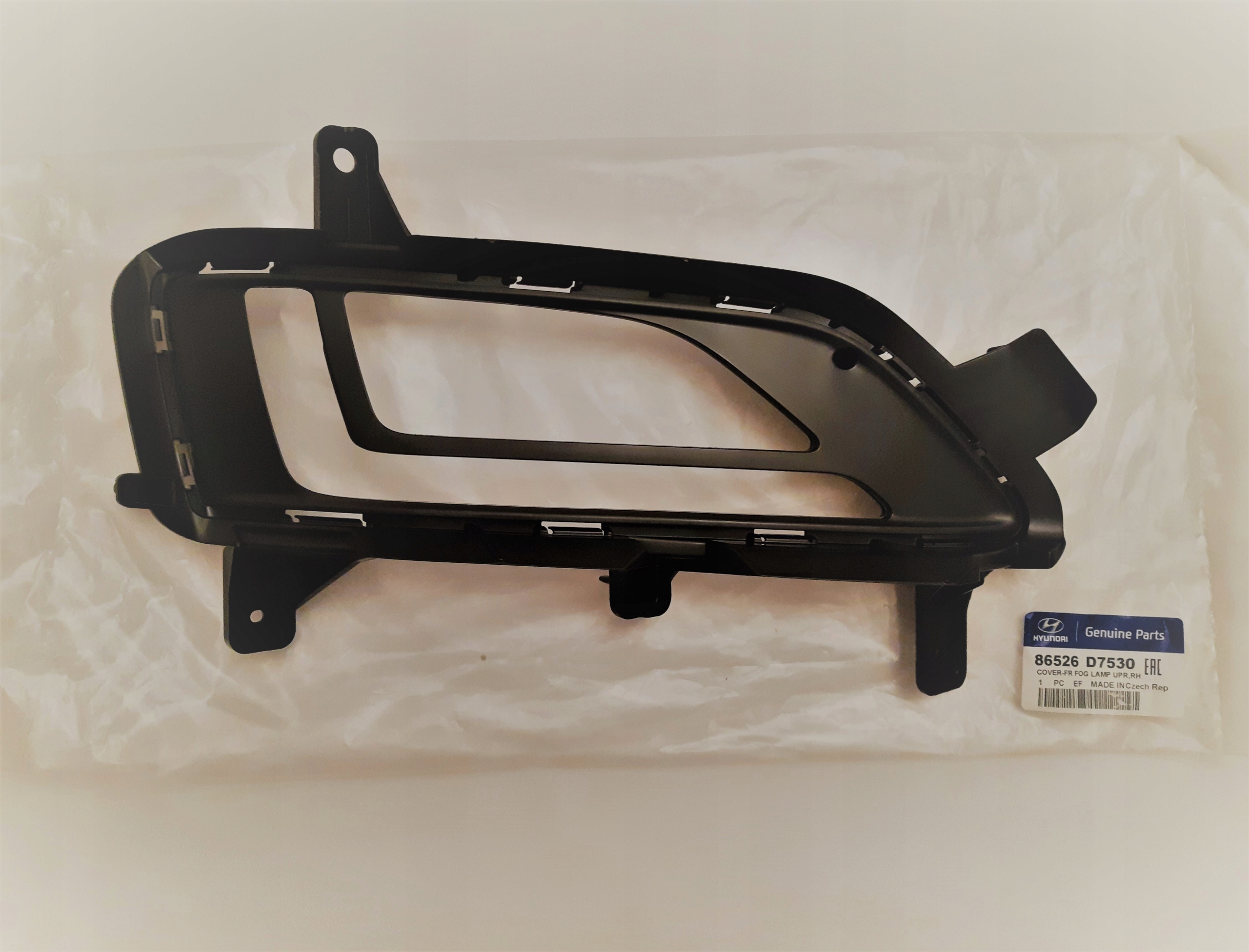 HYUNDAI TUCSON ramka halogenu prawa 86526-D7530 za 195.00PLN z POZNAŃ ...