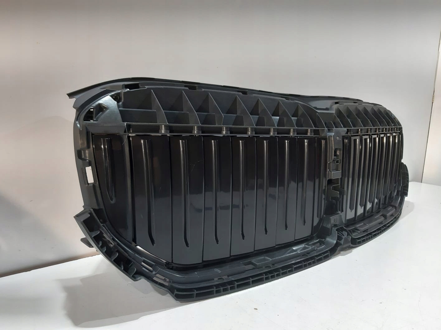 BMW 7 G11/G12 LCI Kierownica powietrza - 13258 51138080988 za 780 zł z ...