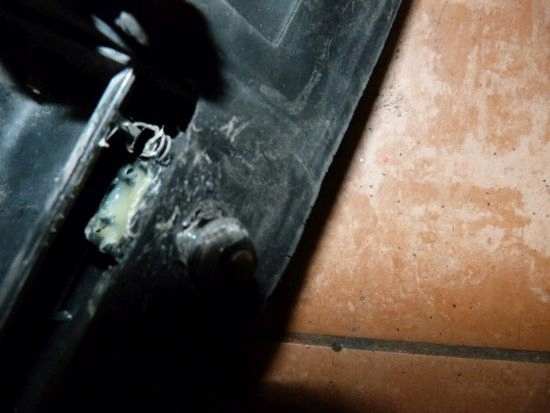 Ручка крышки багажника задняя Land Rover Freelander купити на Avtoex з ...