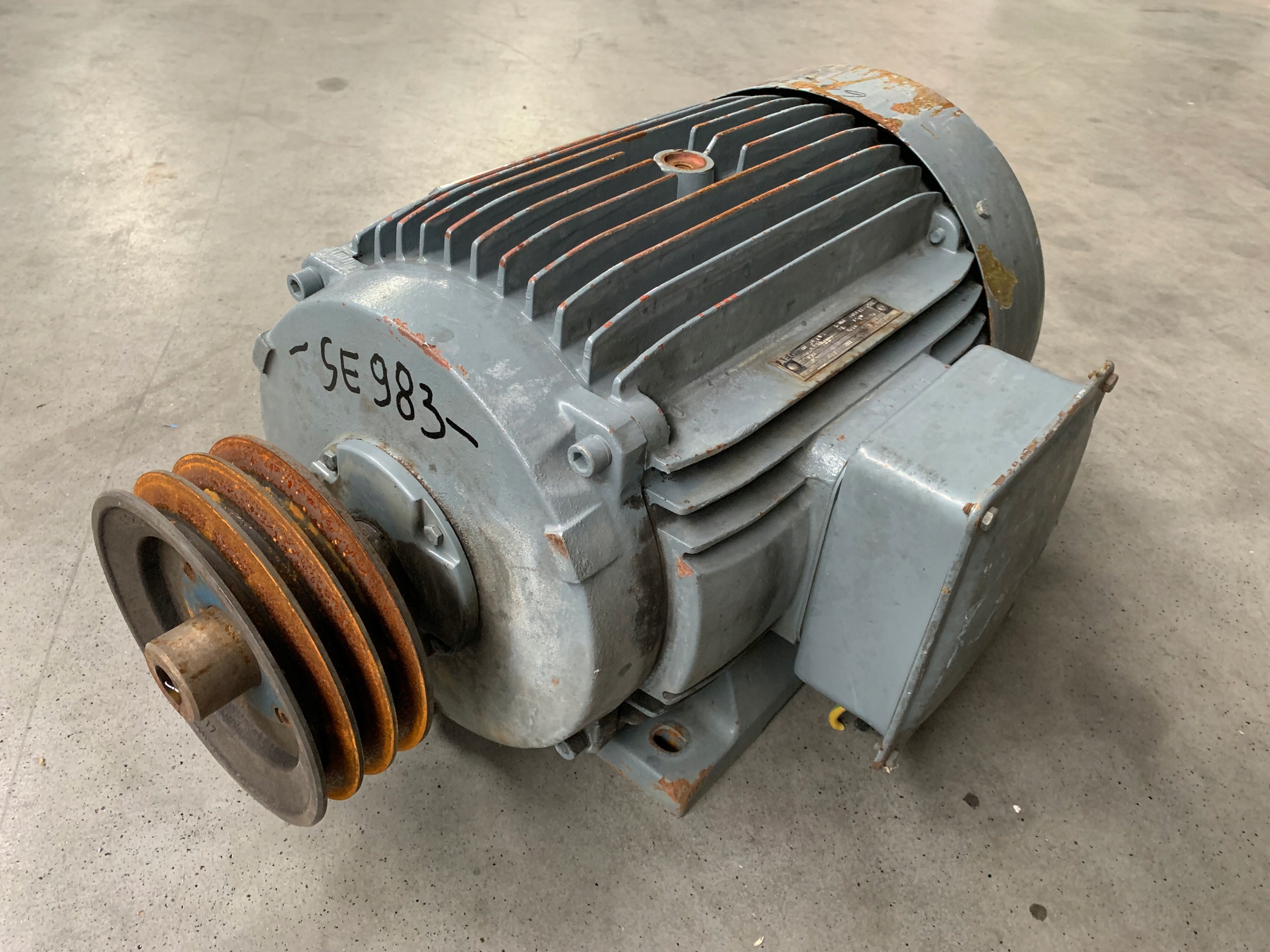 Silnik AEG AM 60 LV4 – 15 KW – 1460 obr/min • Cena, Opinie • Silniki 12771100785 • Allegro