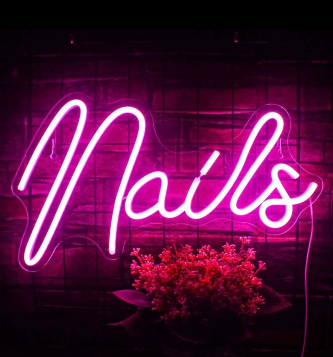 Neon LED NAILS, neon na ścianę, znak neonowy, napis ledon ...