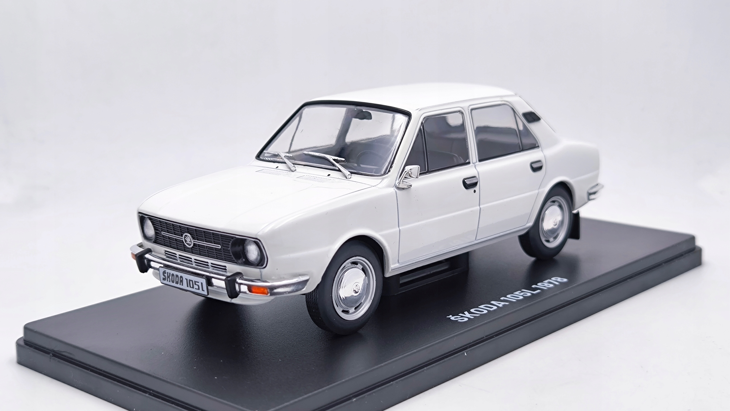 Prl 1 24 Hachette - Niska cena na Allegro