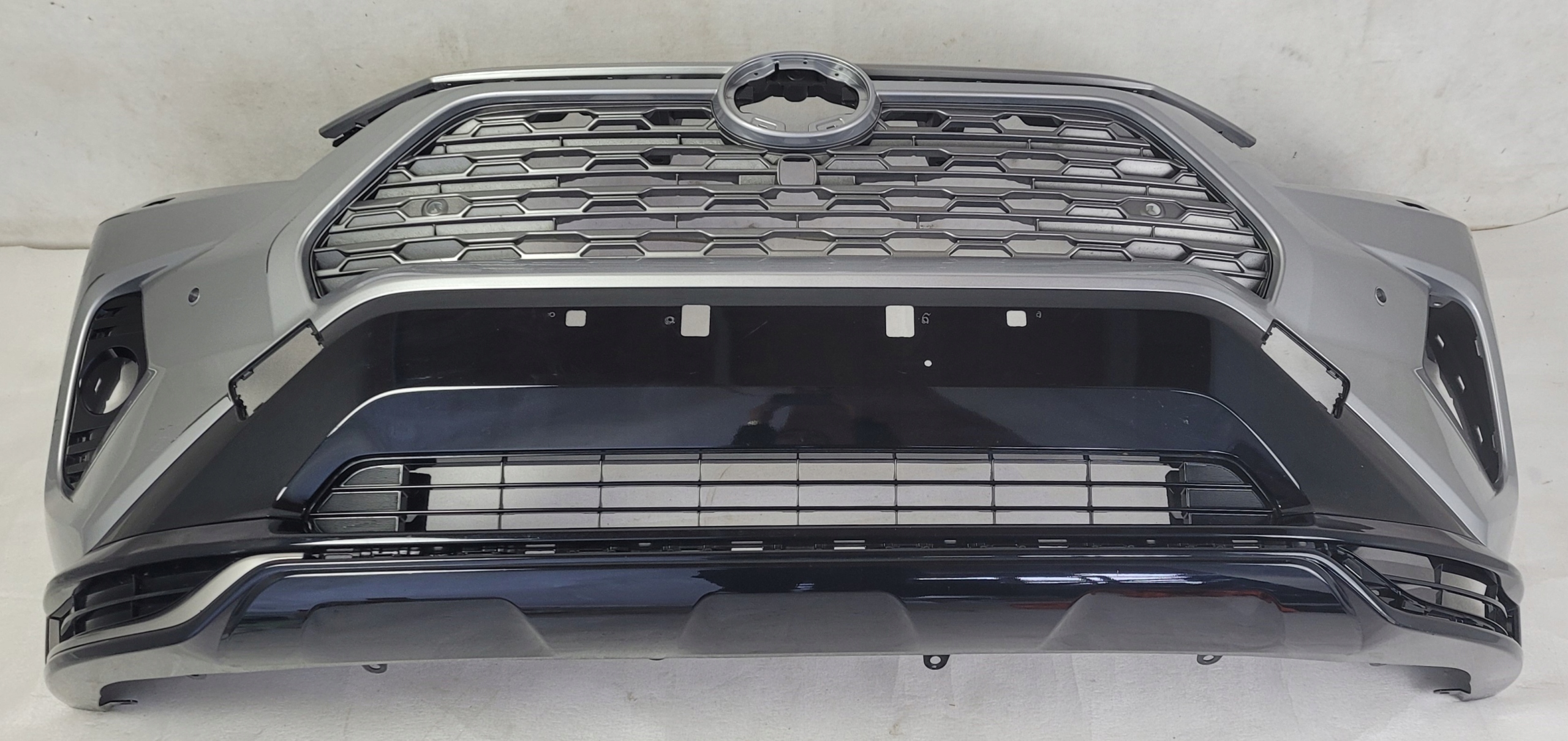 ZDERZAK PRZÓD TOYOTA RAV4 V PLUG-IN HYBRID 2020- 52411742140 ZDERZAK ...