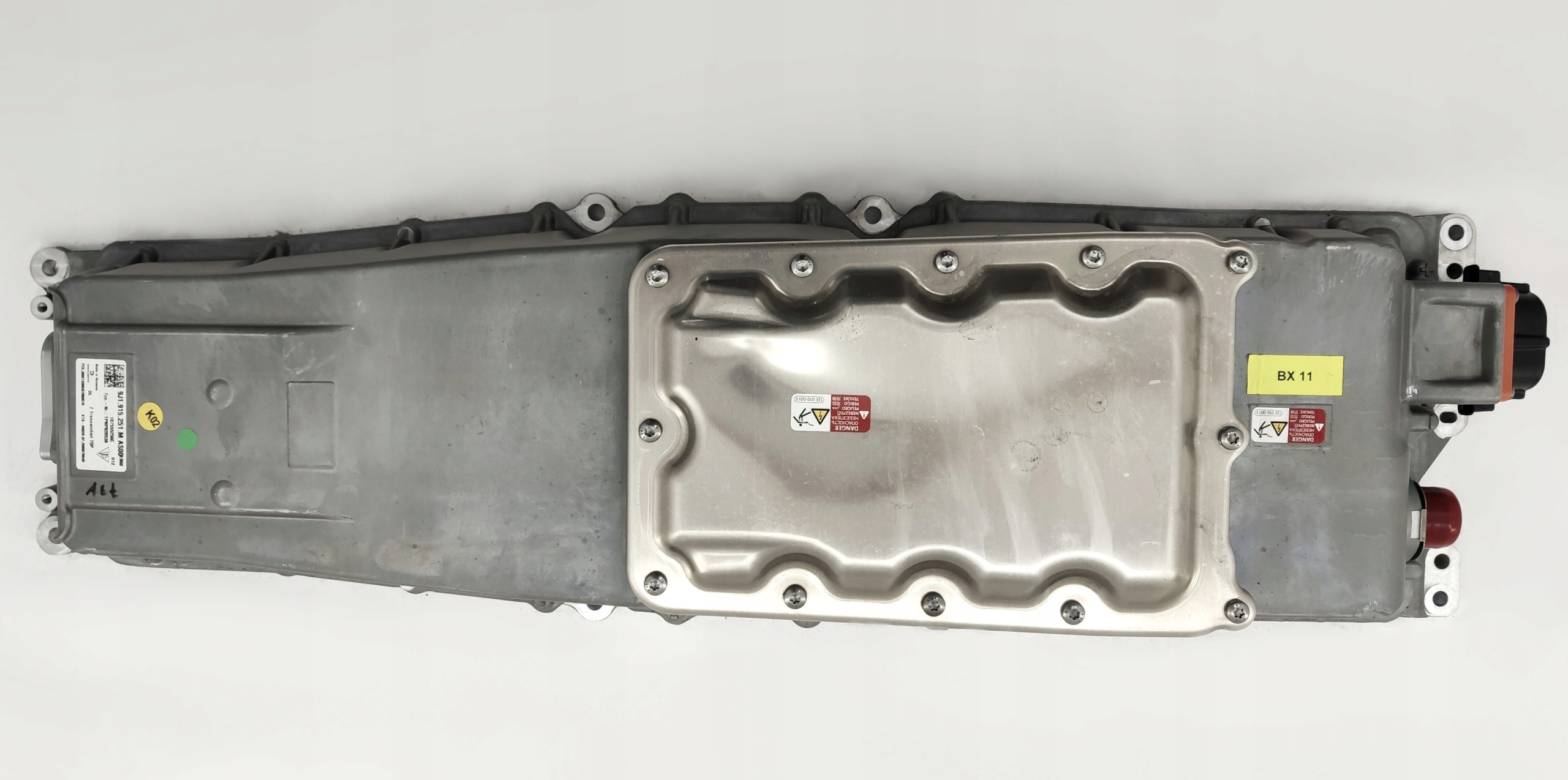 IZOLATOR AKUMULATORA BATERIA PORSCHE TAYCAN 9J1 za 7000.00PLN z Opole ...