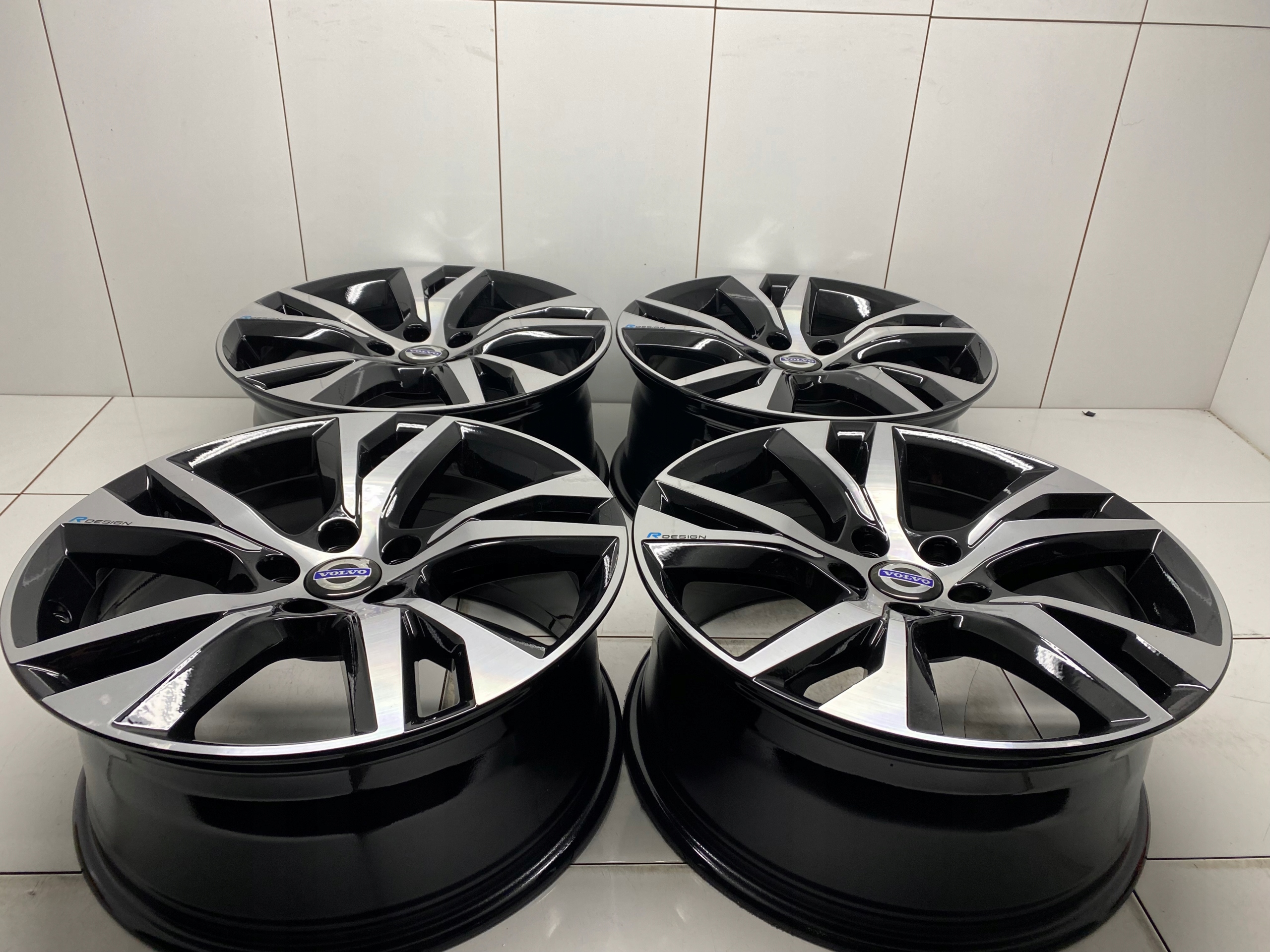 FELGI 18 VOLVO XC60 V40 XC70 R DESIGN 8 ET42 IDEAL 31362839 za 3999 zł ...