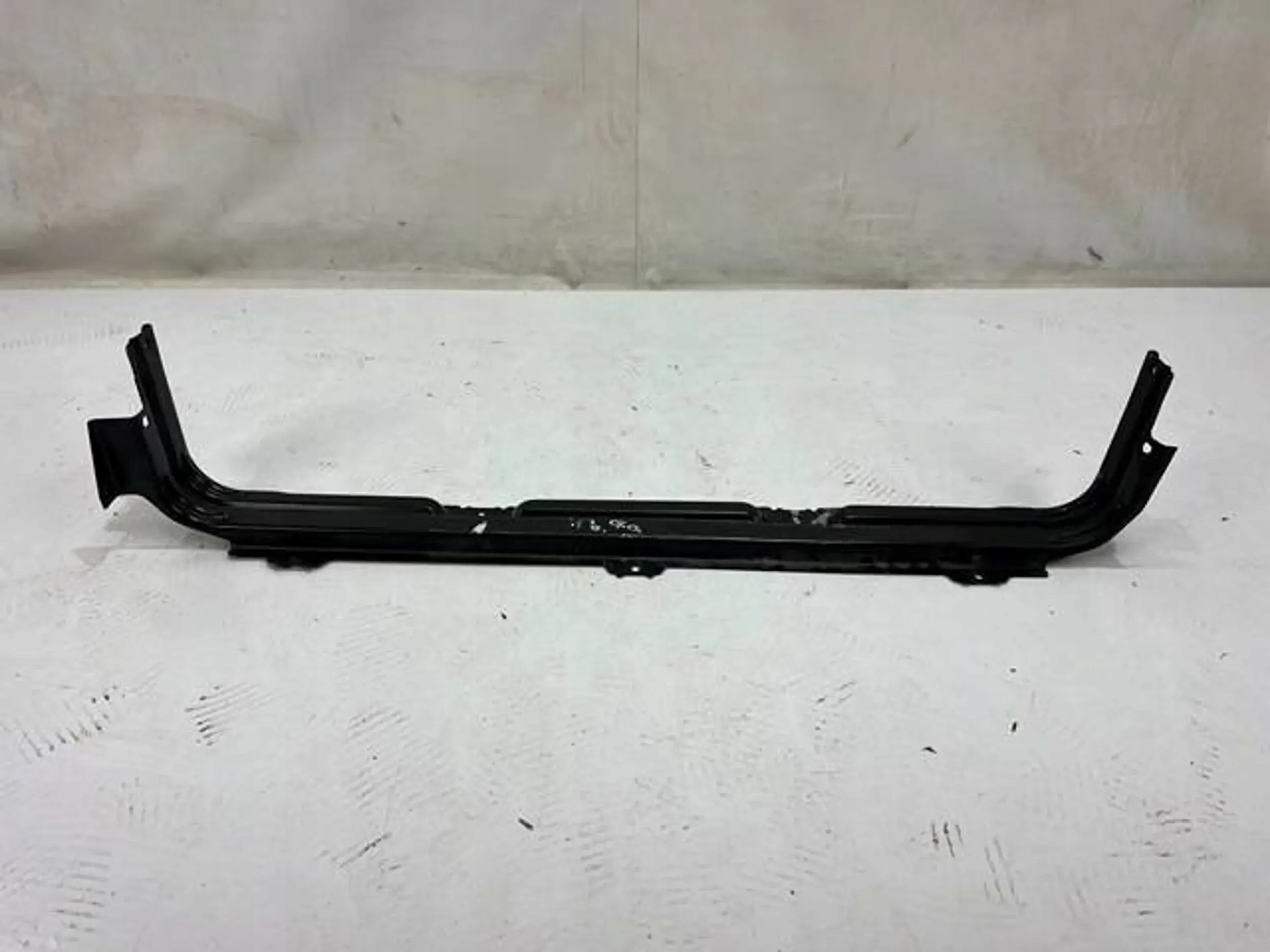 MERCEDES VITO W447 BELKA POD CHŁODNICE A4478800403 WZMOCNIENIE za 450 ...