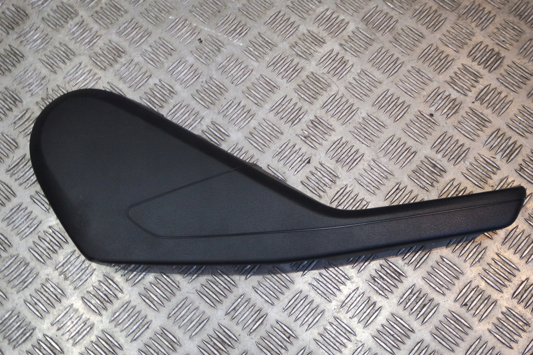 OSLONA PLASTIK PRZOD PRAWA MERCEDES A1669102104 A1669102104 za 55 zł z ...