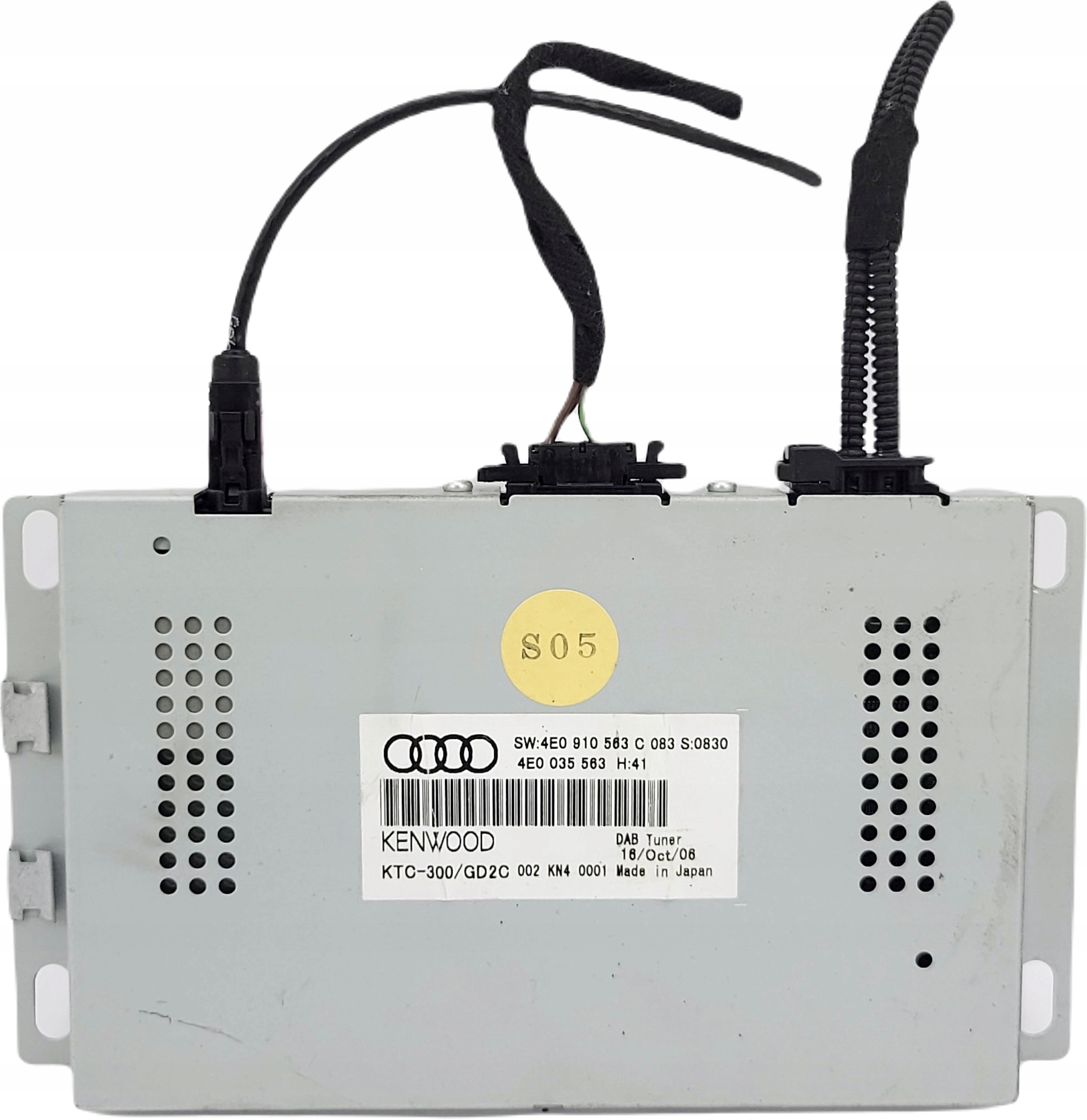 AUDI A8 D3 LIFT A6 C6 MODUŁ STEROWNIK RADIA DAB 4E0035563H za 59.00PLN z Sierakowice / Woj ...