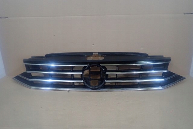 ATRAPA GRIL GRILL VW PASSAT B8 3G R LINE 14- za z Łazy / Jasienica - Allegro - (12717135499)