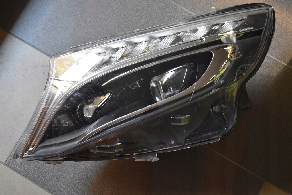 MERCEDES V VITO A447 LAMPA LEWA PRZÓD A4479065200 za 1500 zł z ...
