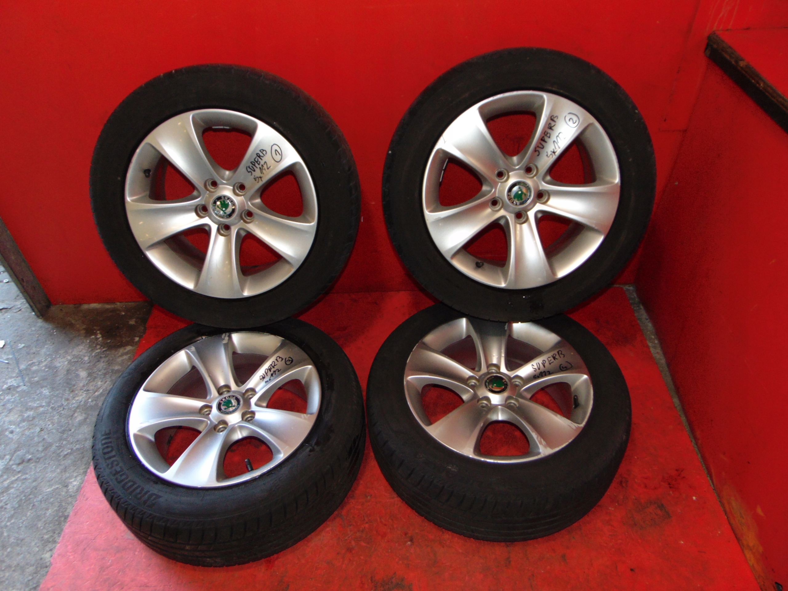 Felga aluminiowa Ronal 3T0601025N SUPERB 7.0" x 16" 5x112 ET 45 ...