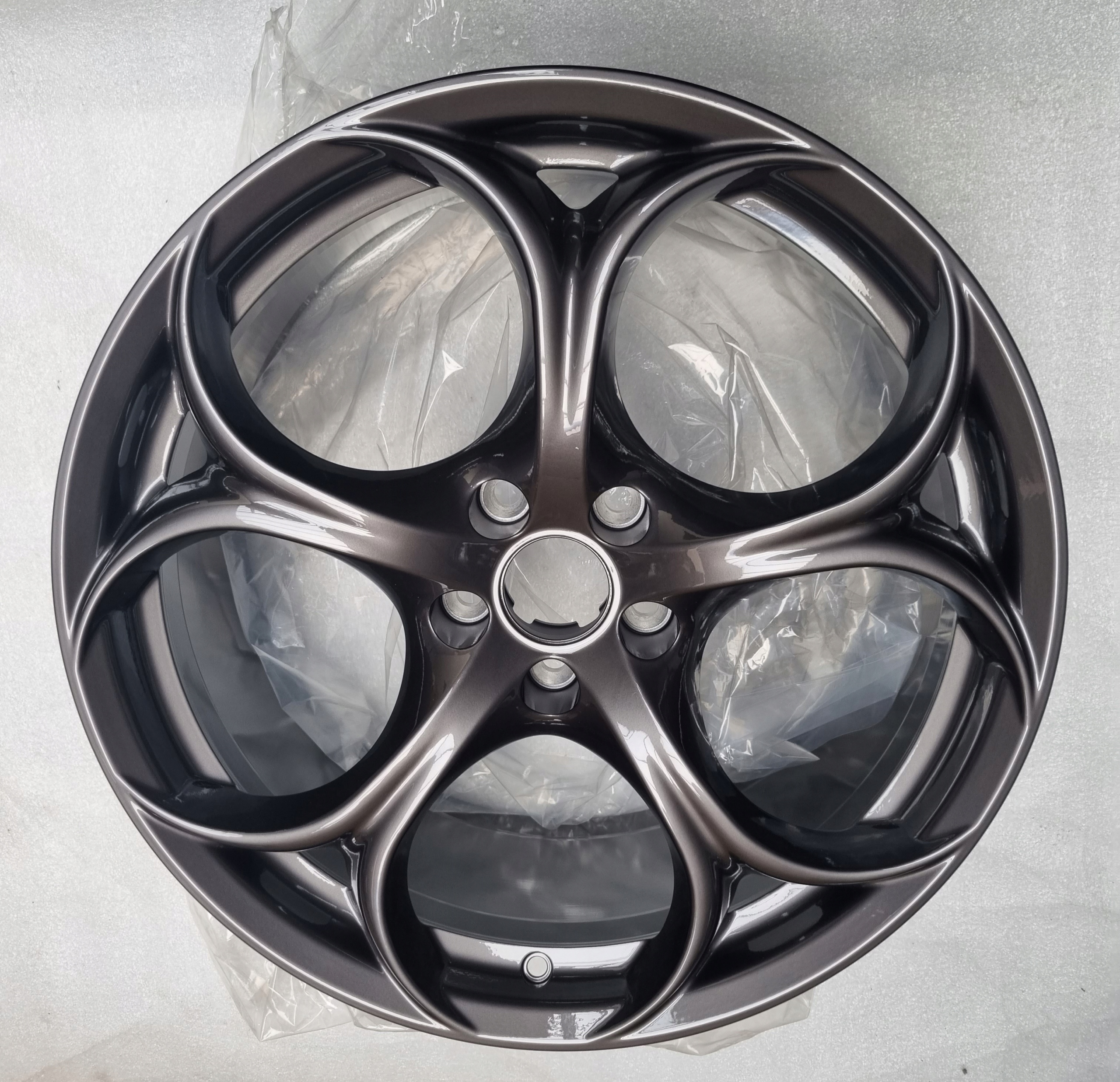 Felga aluminiowa Alfa Romeo OE GIULIA 9.0" x 19" 5x110 ET 34 • Opinie ...