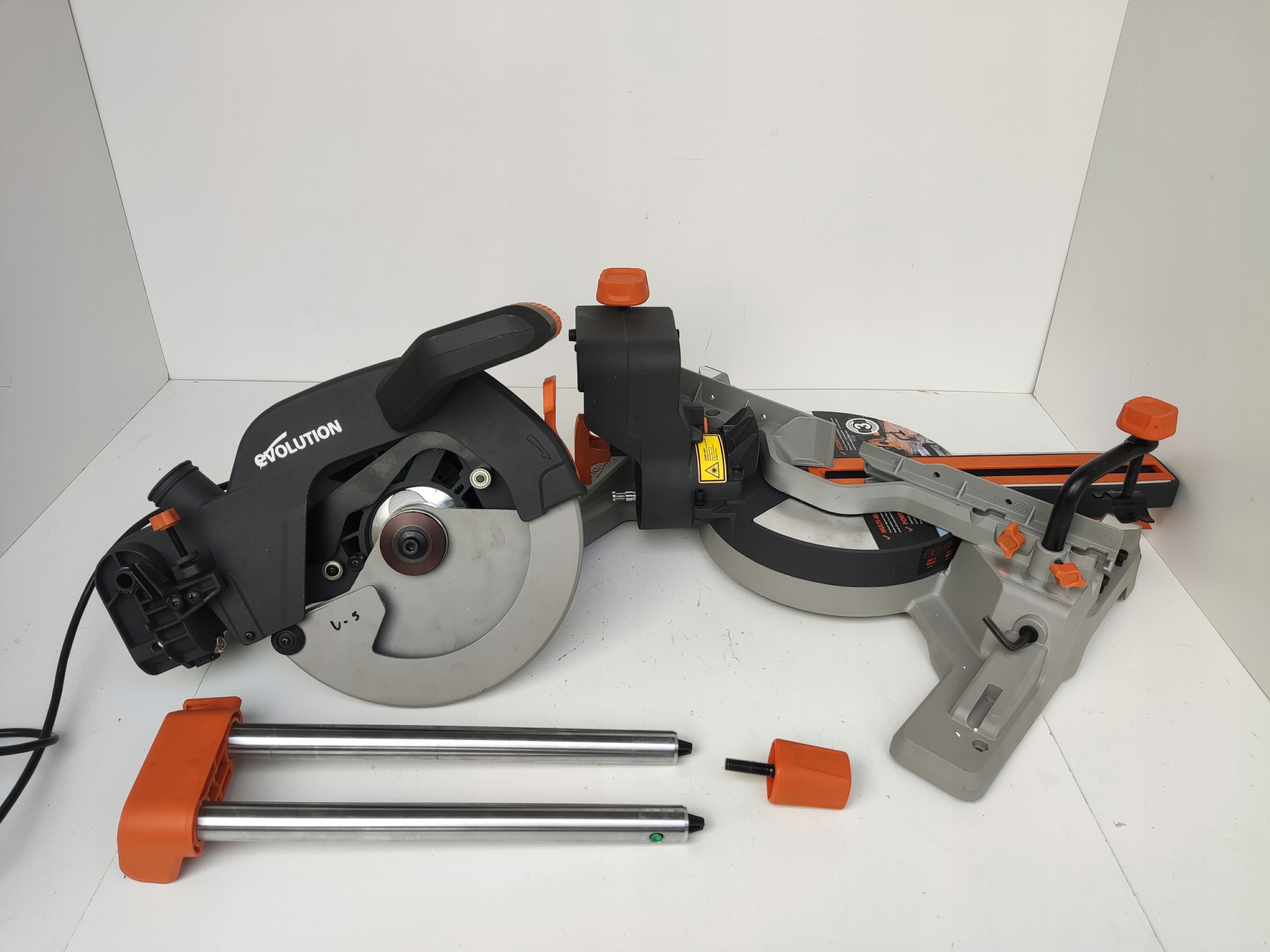 Piła ukośnica Evolution R255SMS 255mm posuw 2000W (849713074393) • Cena ...