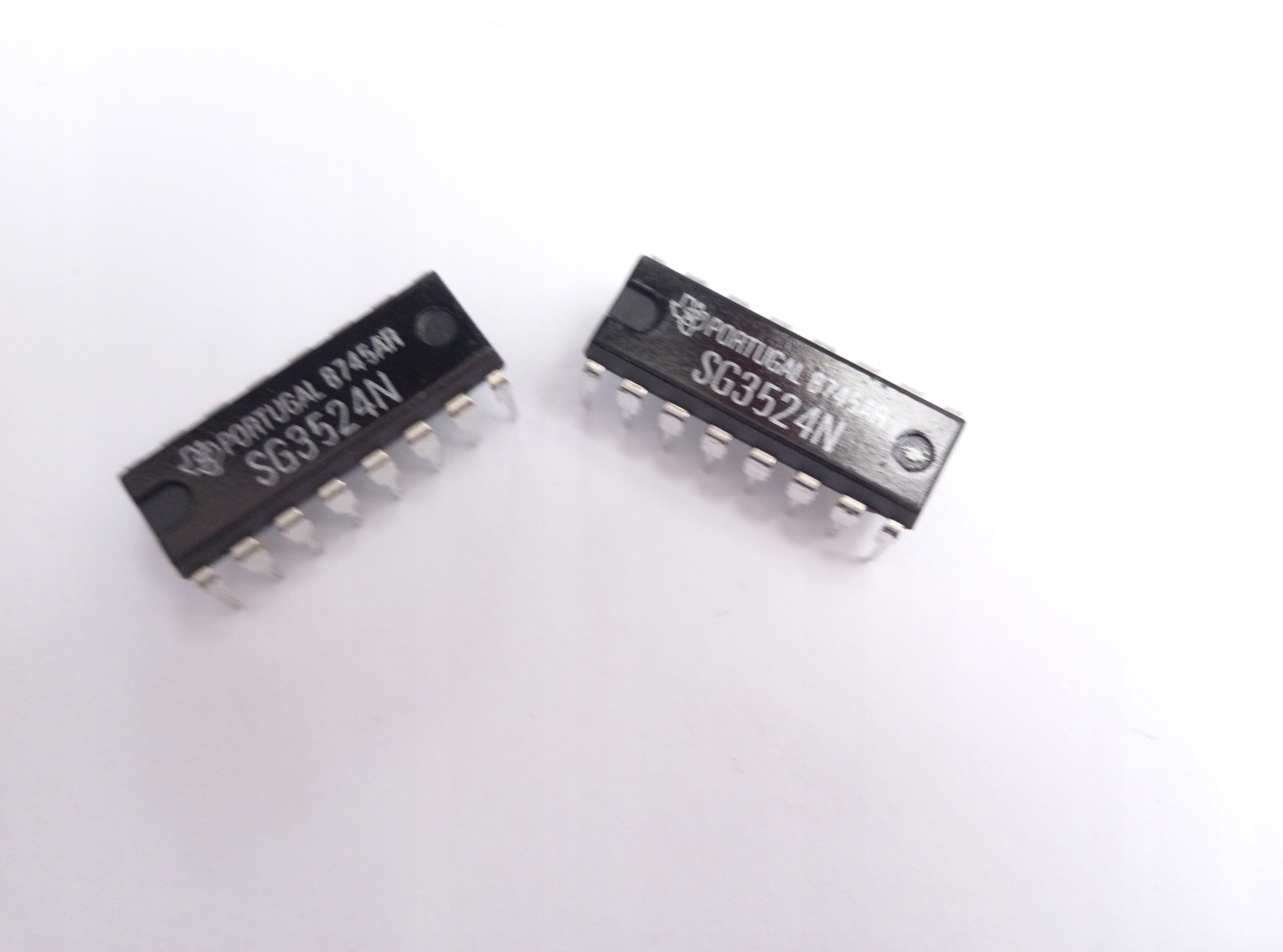 Kontroler PWM Texas Instruments SG3524N - Sklep, Opinie, Cena w Allegro