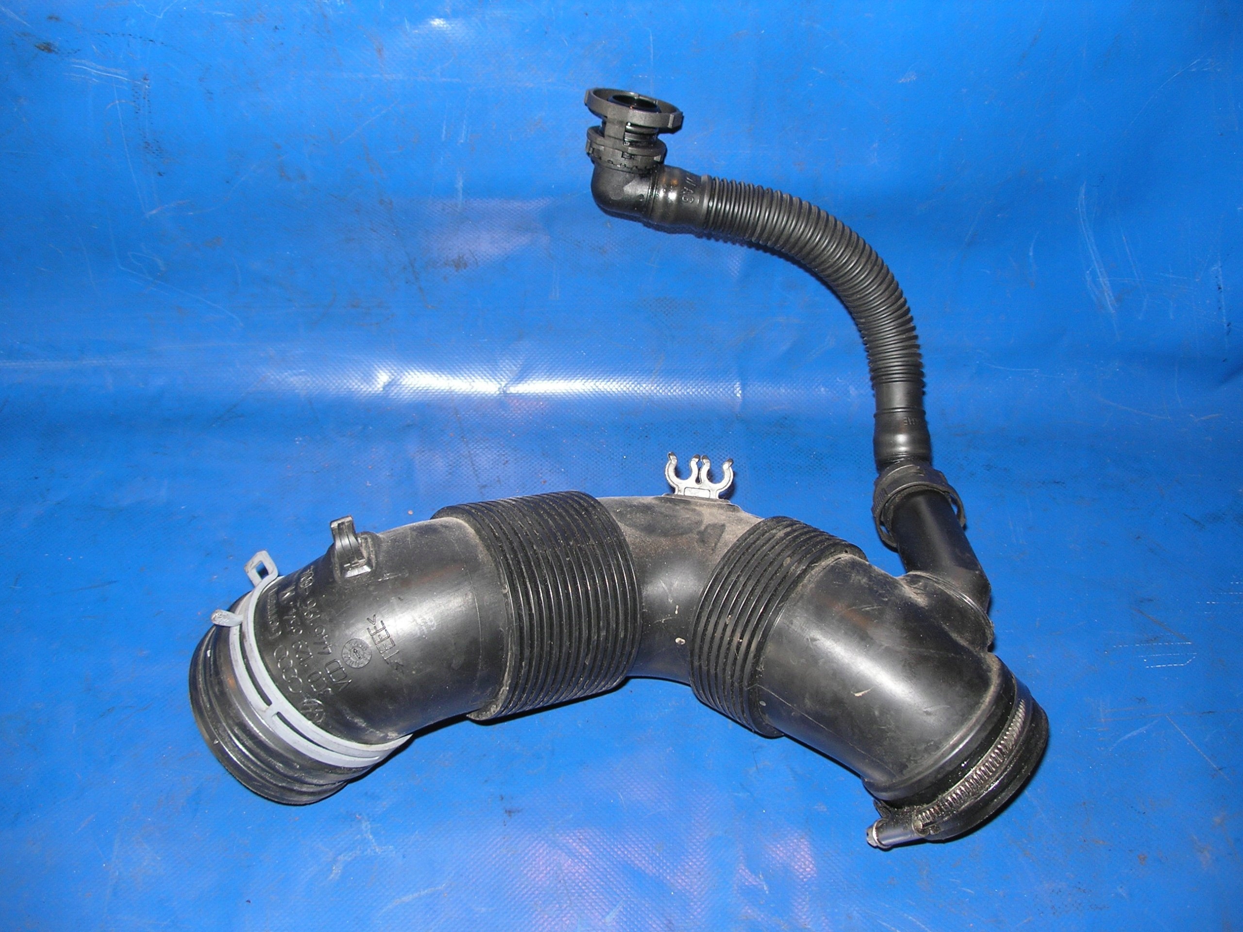 3C0129654aj 03L103493 RURA POWIETRZA 2,0 TDI AUDI • Cena, Opinie - Allegro